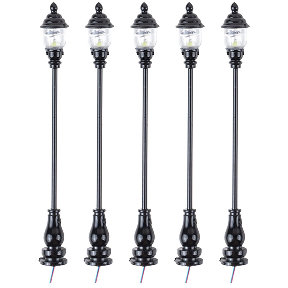 Weiwei Miniature Christmas Train Village Lamp Post Lights Pathway Decor ...