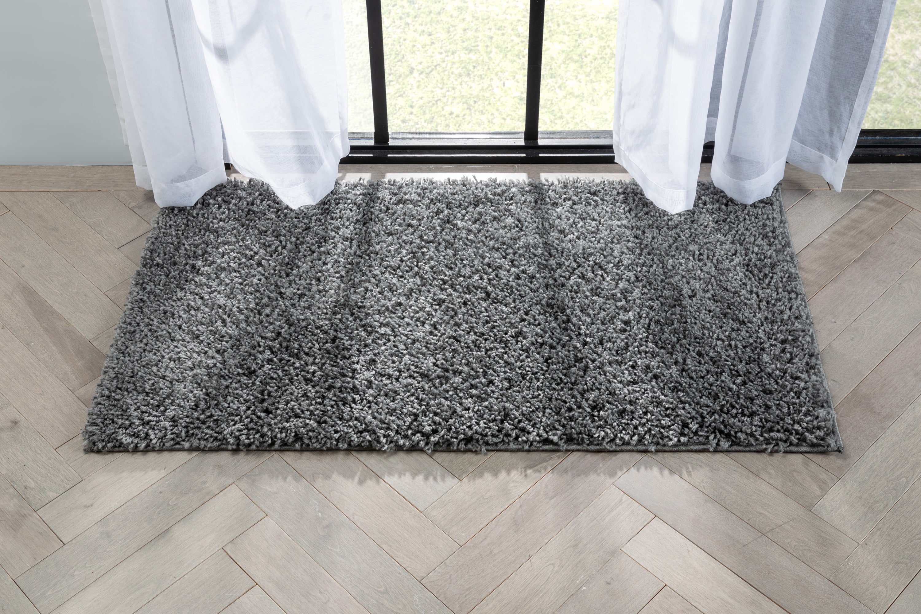 Well Woven Elle Basics Area Rug, 3' x 3.92', Soft Fluffy Shag Pile ...