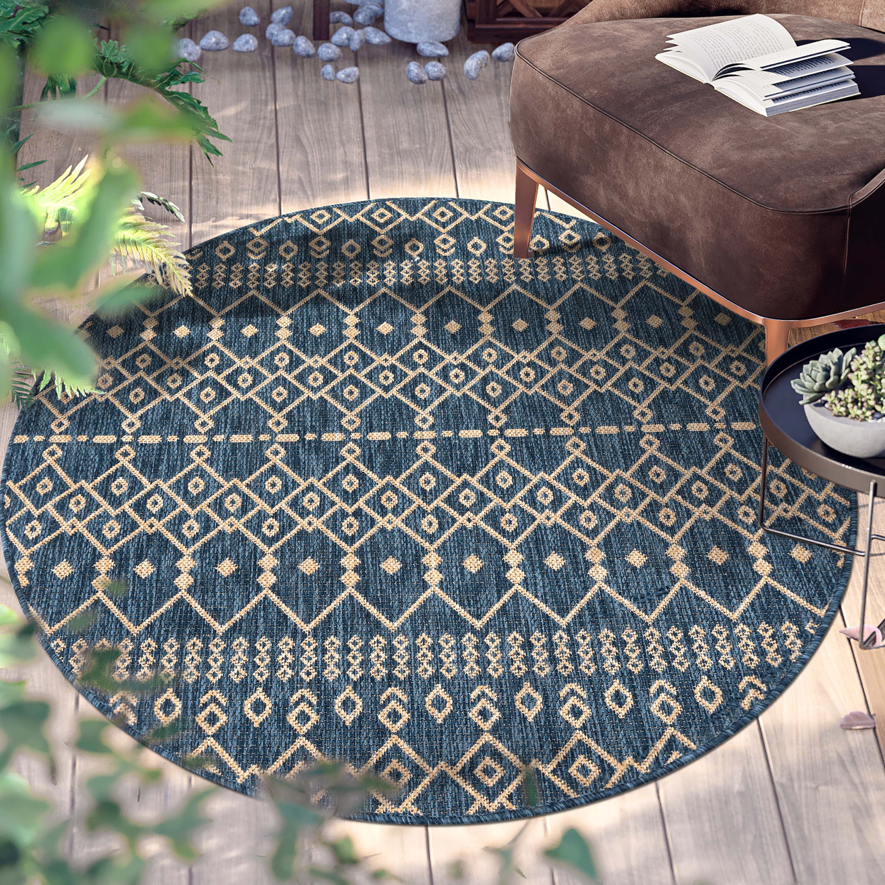 Well Woven Indoor/Outdoor Round Rug 5'3" Nors Blue Nordic Lattice ...