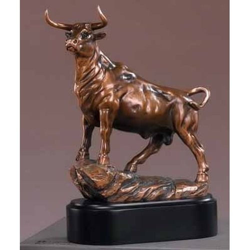 Western Wild Cattle Bull On Pride Rock Electroplated Resin Statue With ...