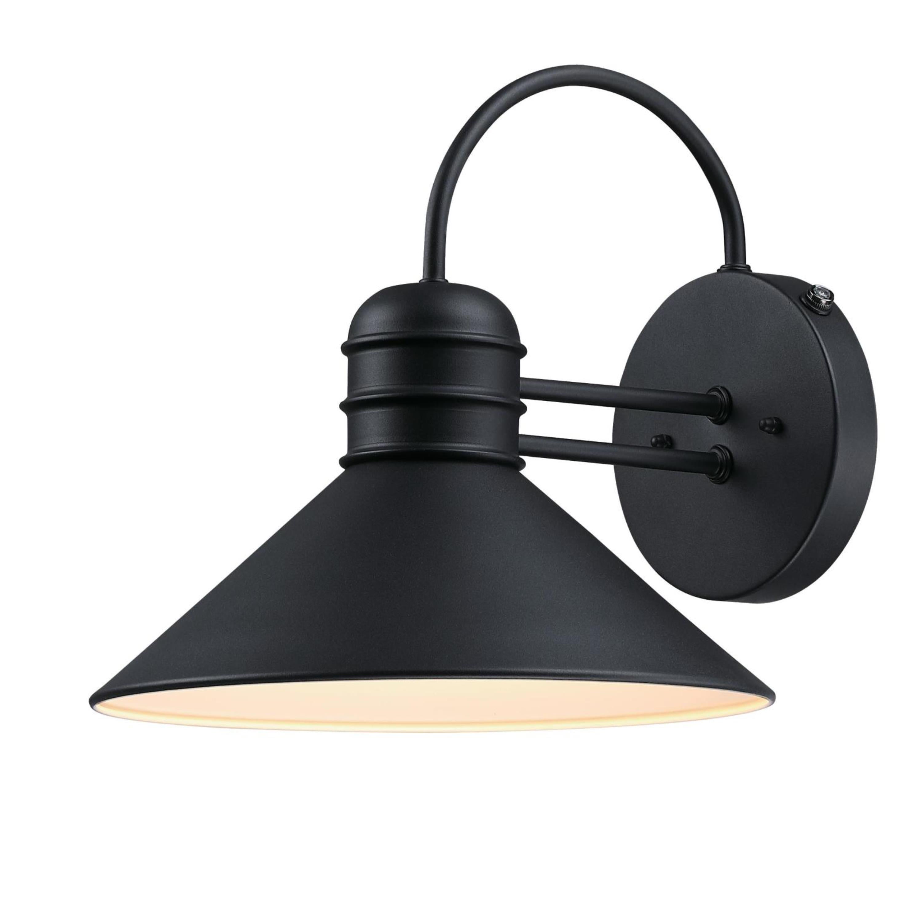 Westinghouse Lighting Watts Creek Outdoor Wall Fixture with Dusk to ...
