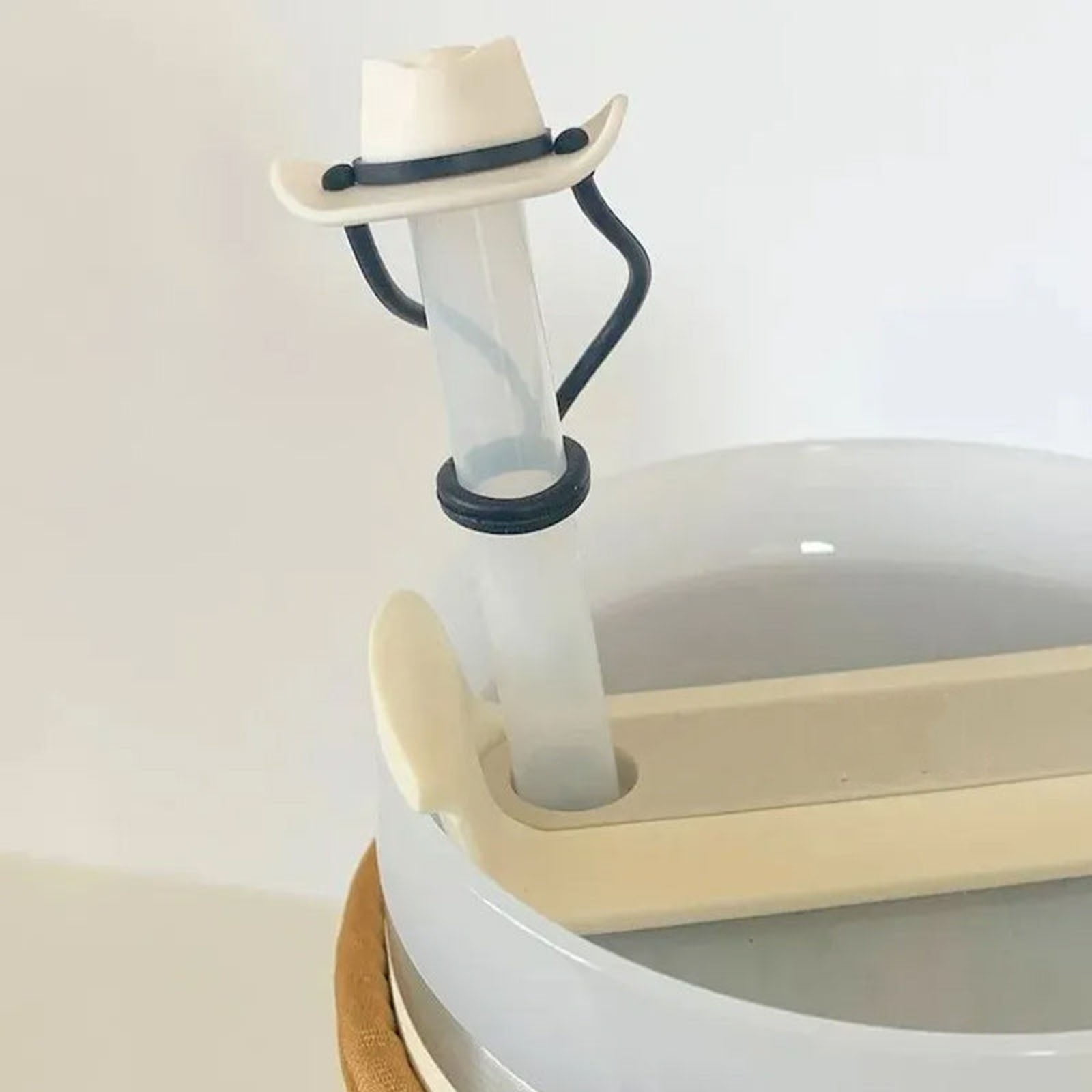 Wgmhea Water Bottle Creative Hat Hat Ice Cup Car Cup Cap Food Grade ...