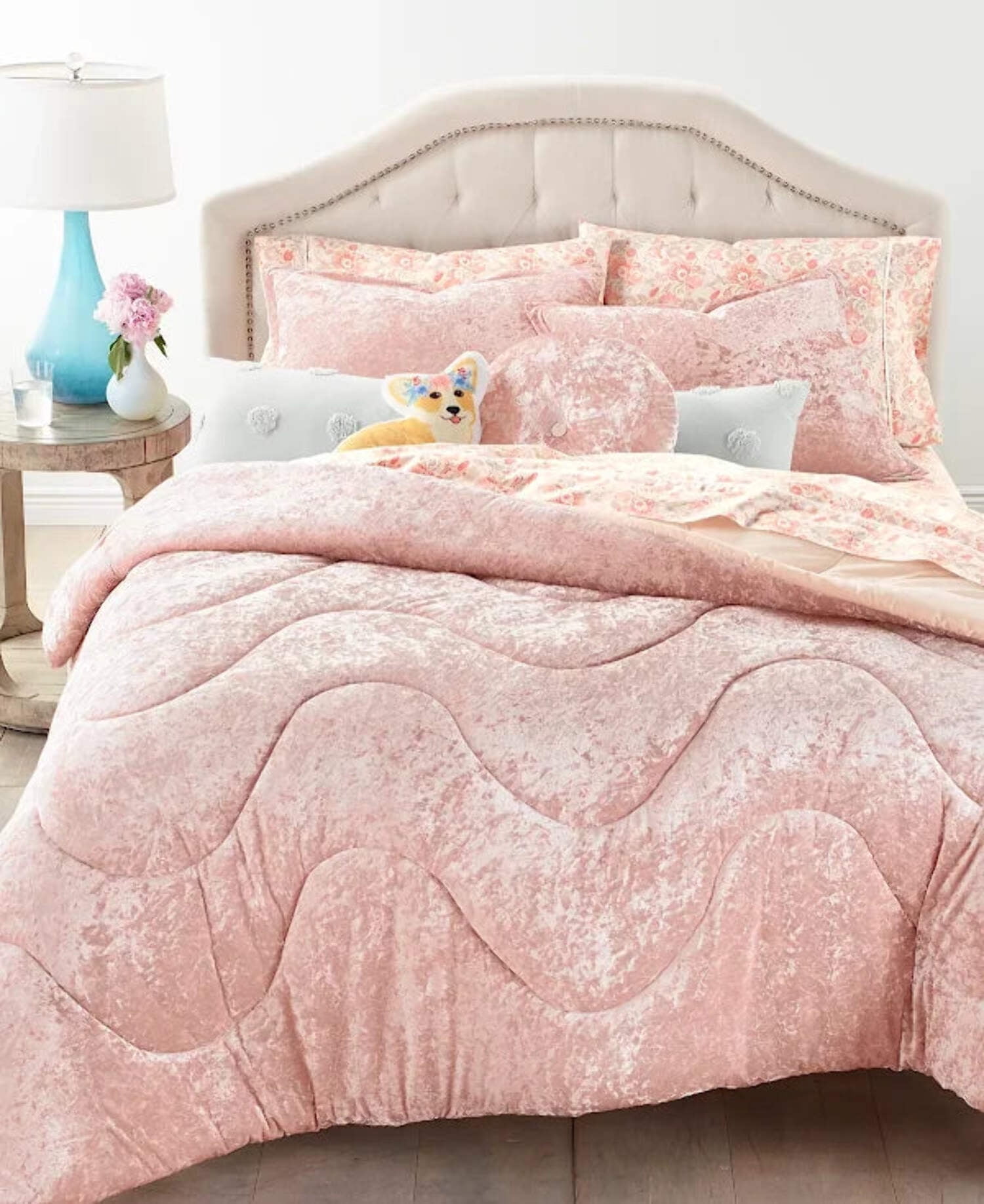 Whim by Martha Stewart Collection Velvet Wave 3-PC. King Comforter Set ...