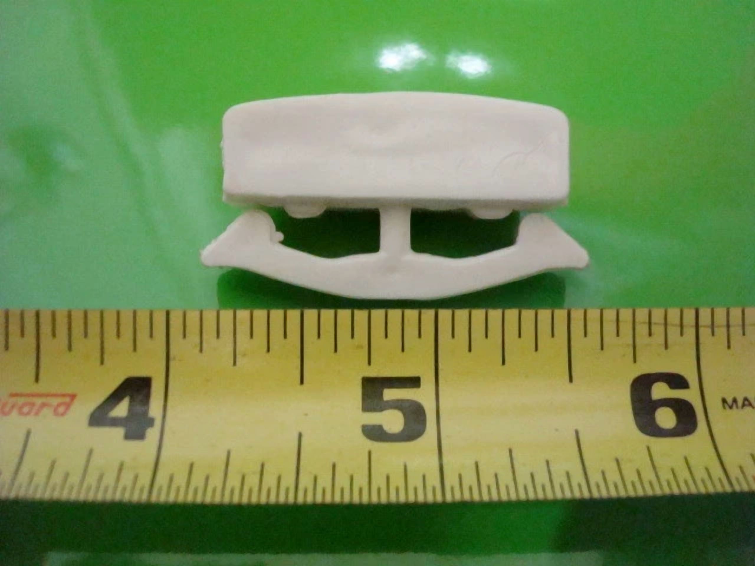 Whirlpool Refrigerator/Freezer Shelf End Cap, Trim Part# 839904 New ...