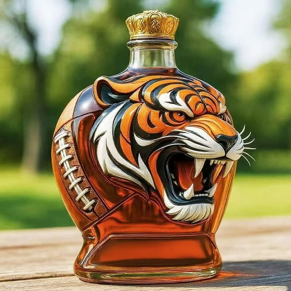 Whiskey Bottle Tiger Shaped 300ml Glass Decanter 3D Exquisite Hand ...