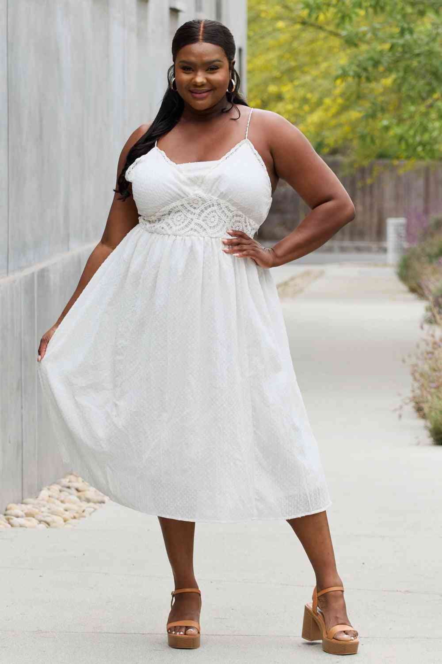 BazaarBey White Birch Full Size Lace Detail Sleeveless Lace Midi Dress ...