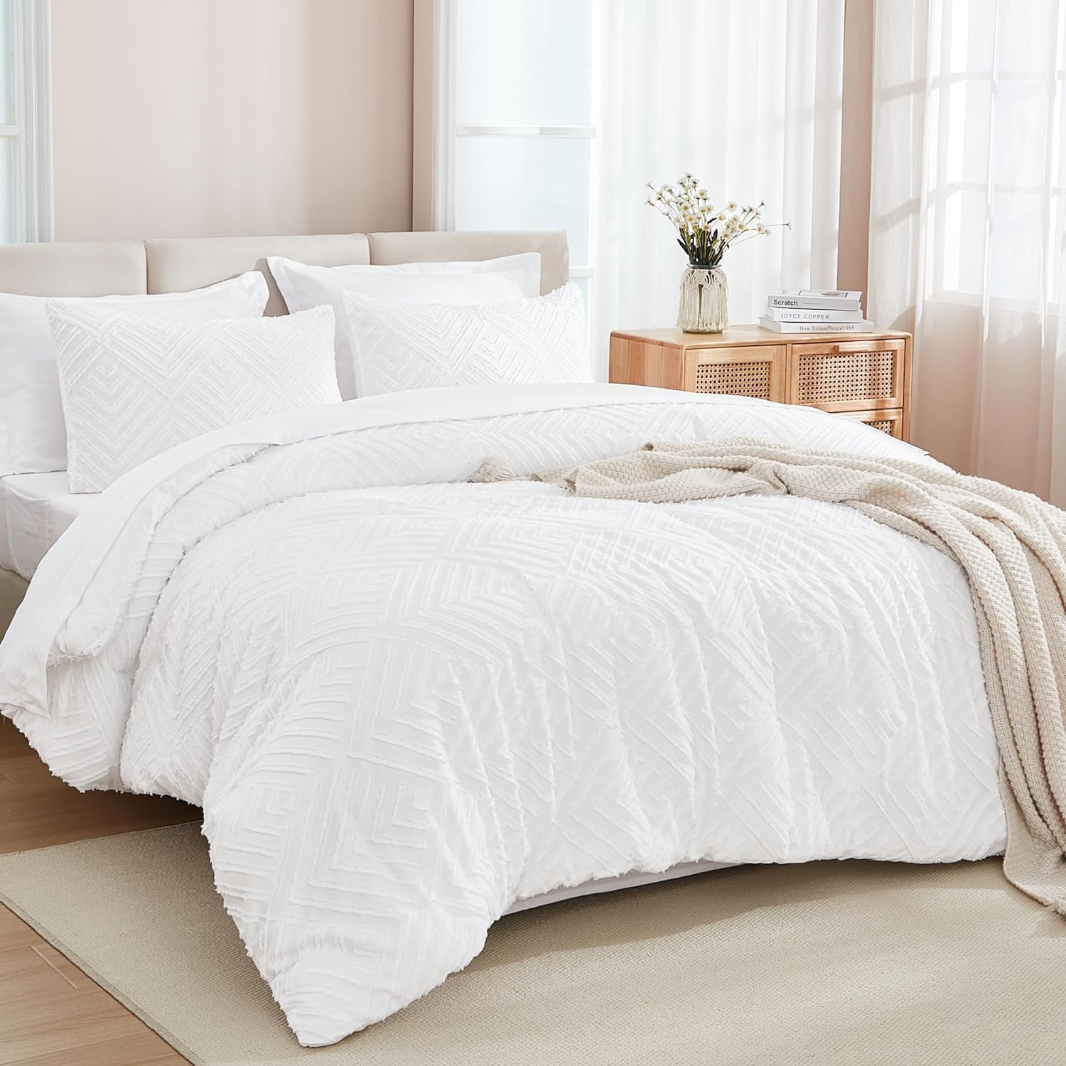 White Comforter Queen Size Set with Sheets - 7 Pieces Boho Bed in a Bag ...
