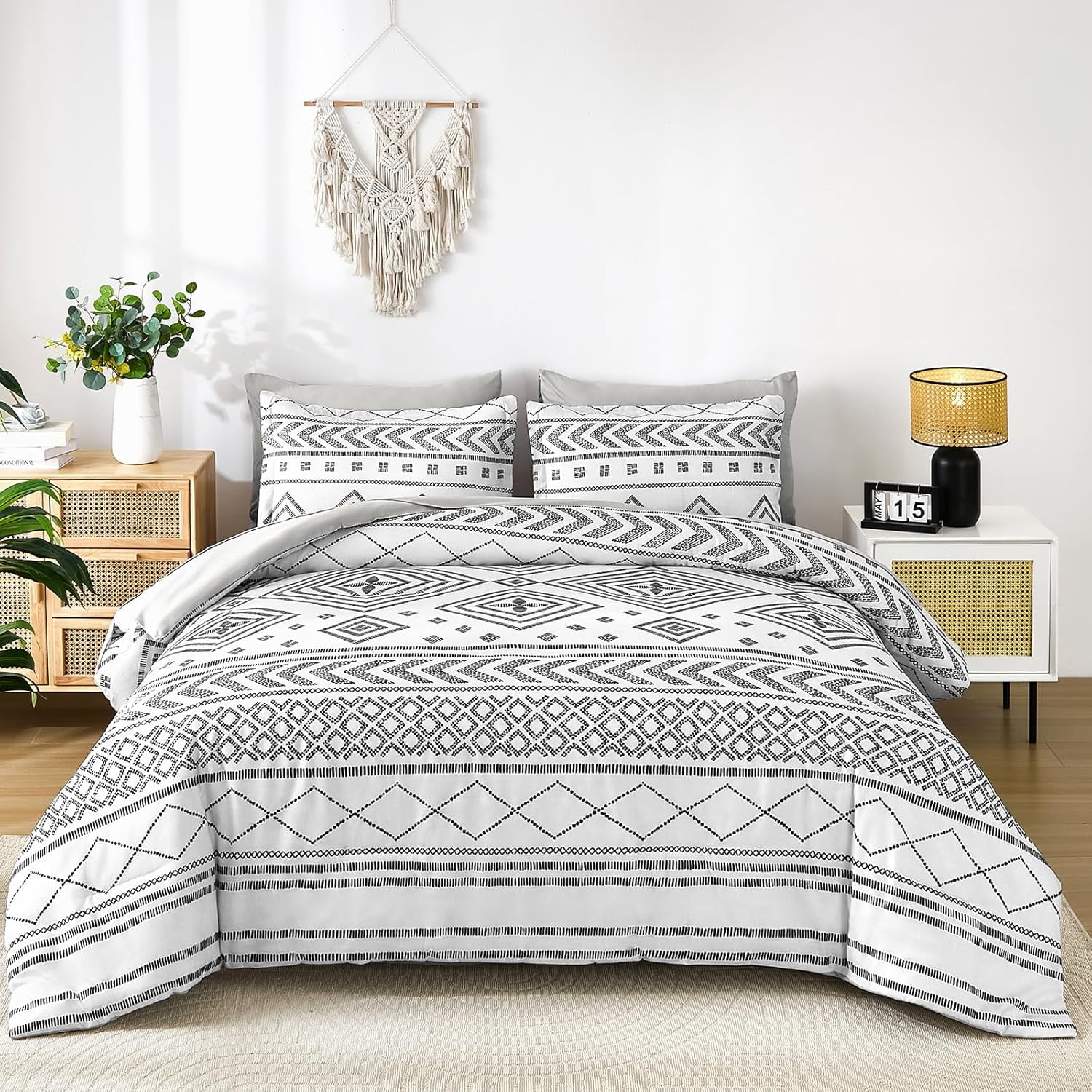 White Comforter Set Queen Size, 7 Piece Boho Aztec Bedding Set ...