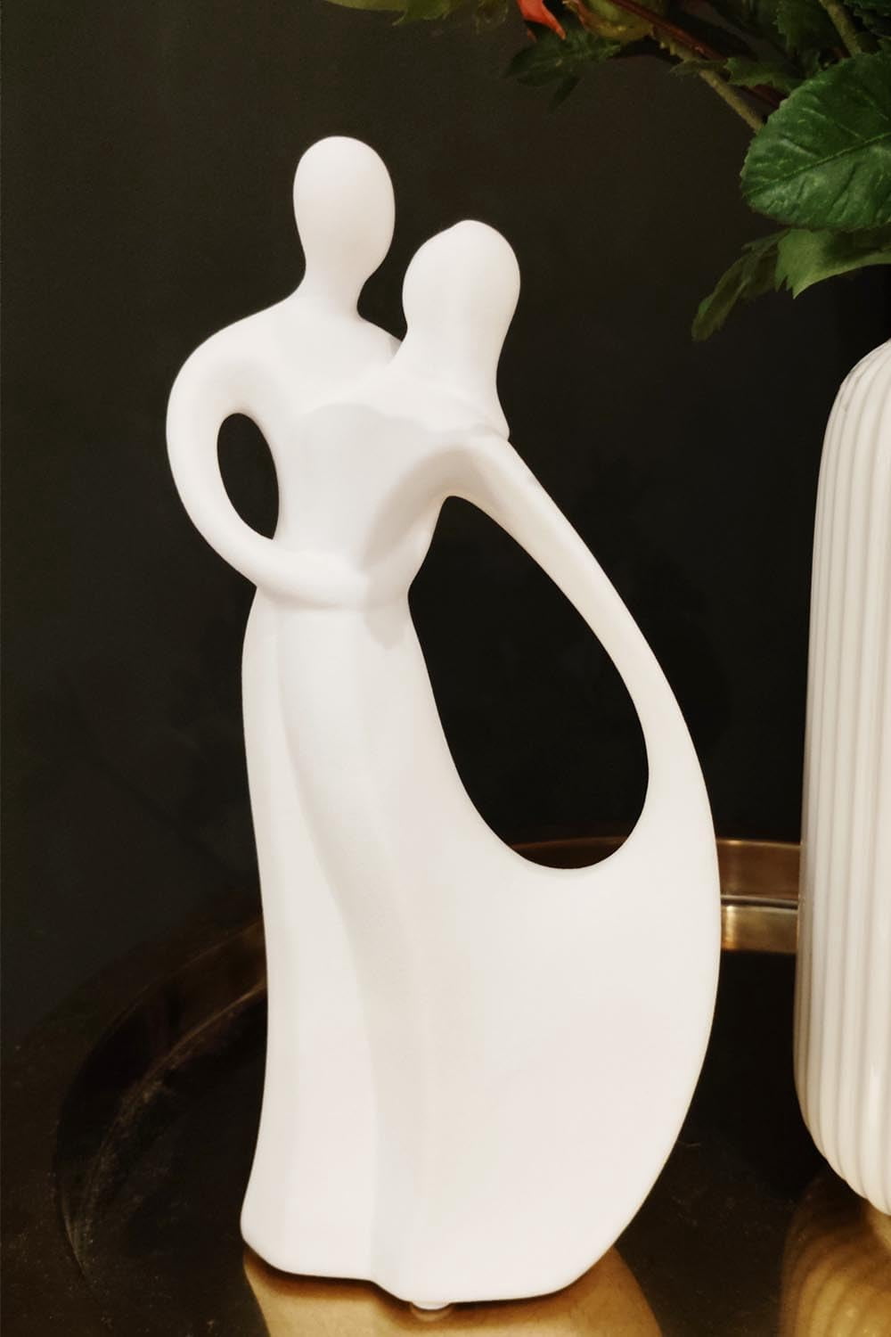 White Couple Statues Home Decor Ceramic Small Couple Statue Love ...