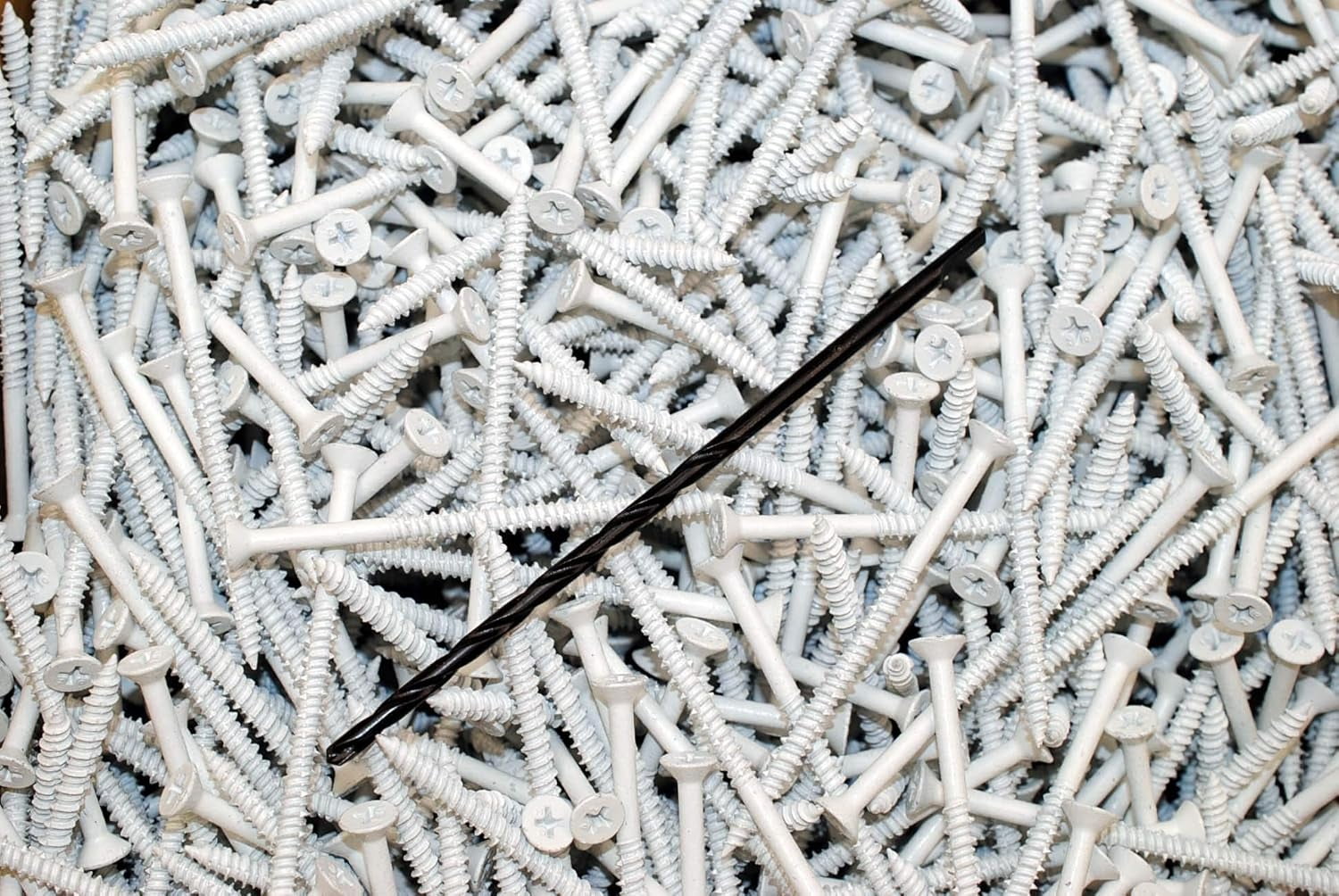 White Flat Head 3/16 x 3-1/4 Concrete Masonry Tapcon - Walmart.com