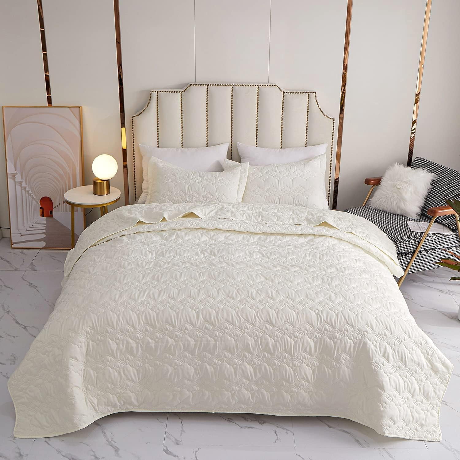 White Quilt Set Queen - Cloud Embroidered Soft Lightweight Quilts ...