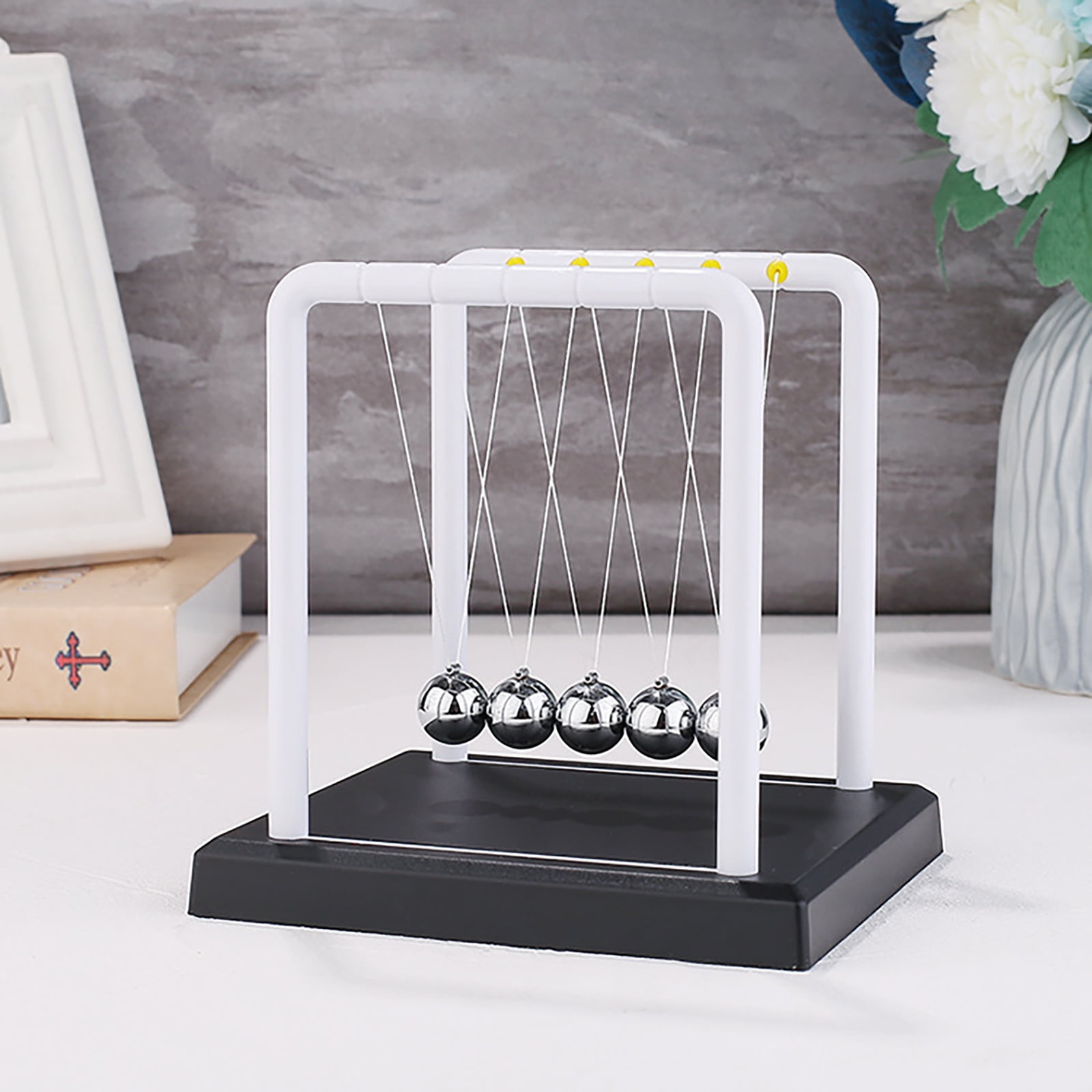 White Small Newton Cradle Balance Ball Newton Cradle Pendulum Ball for ...