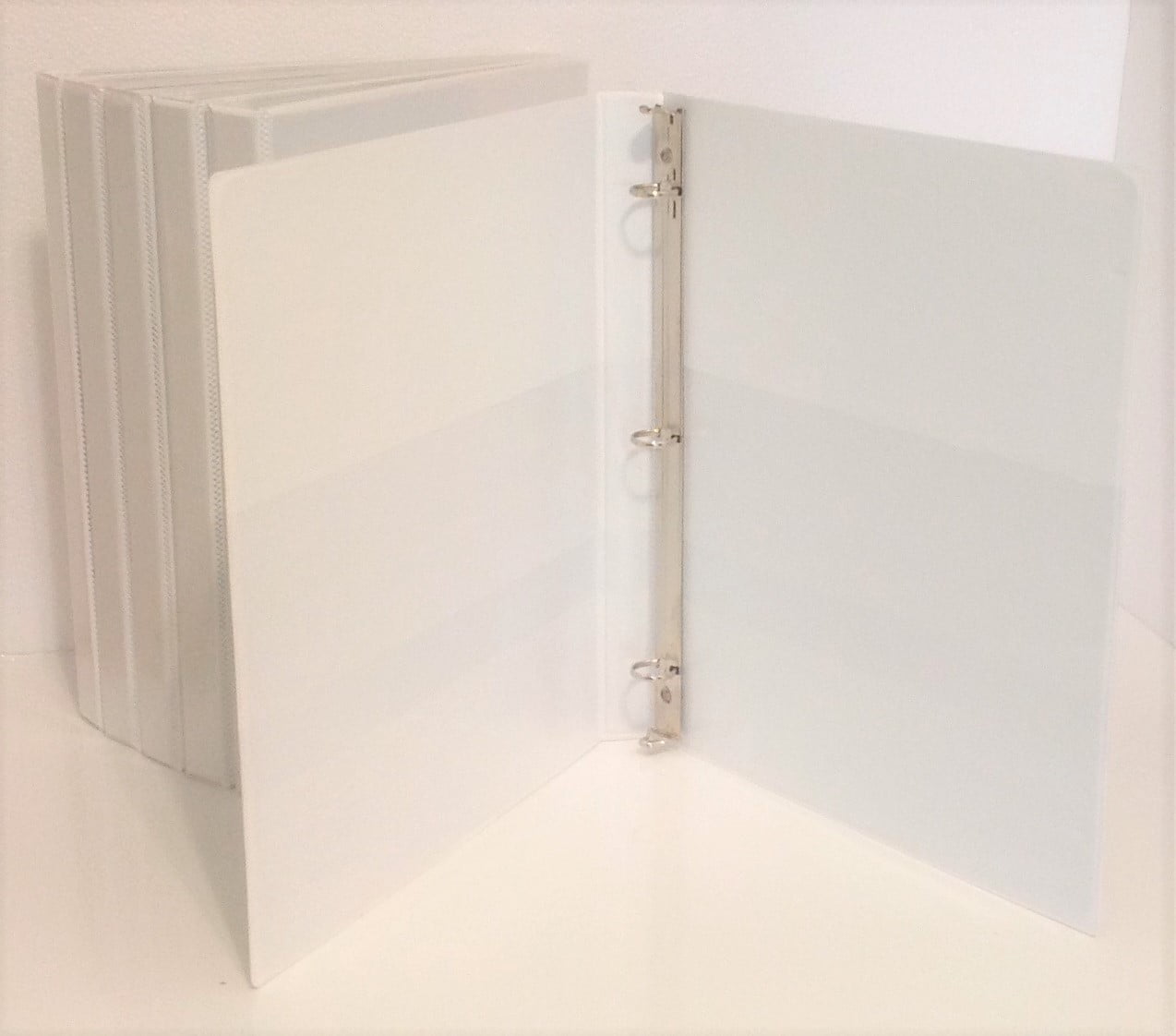 White Vinyl 3-Ring Regular Binder for 8.5" x 11" Sheets, 1/2" Capacity ...
