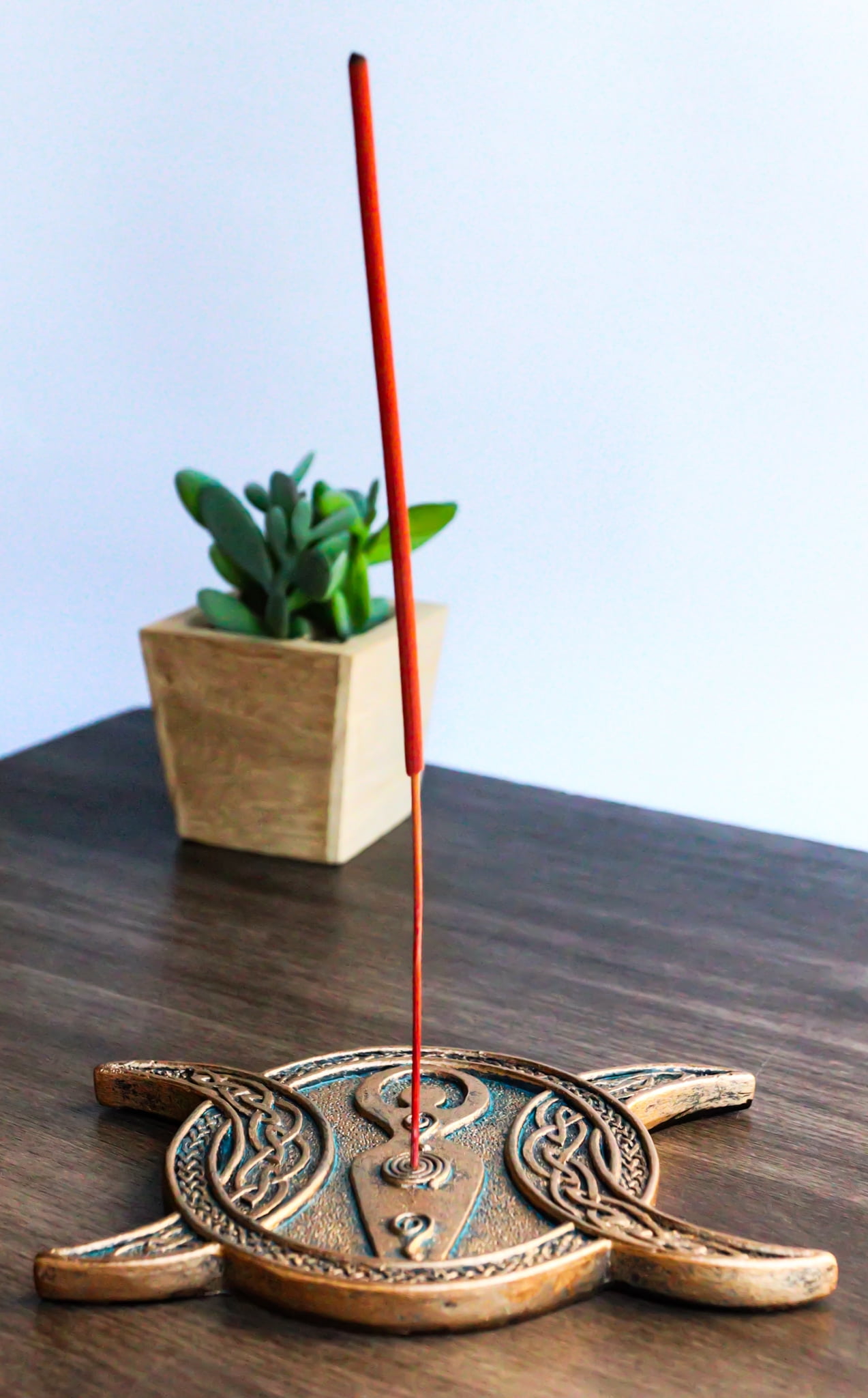 Wiccan Sacred Spiral Goddess Triple Moon With Celtic Knotwork Incense ...