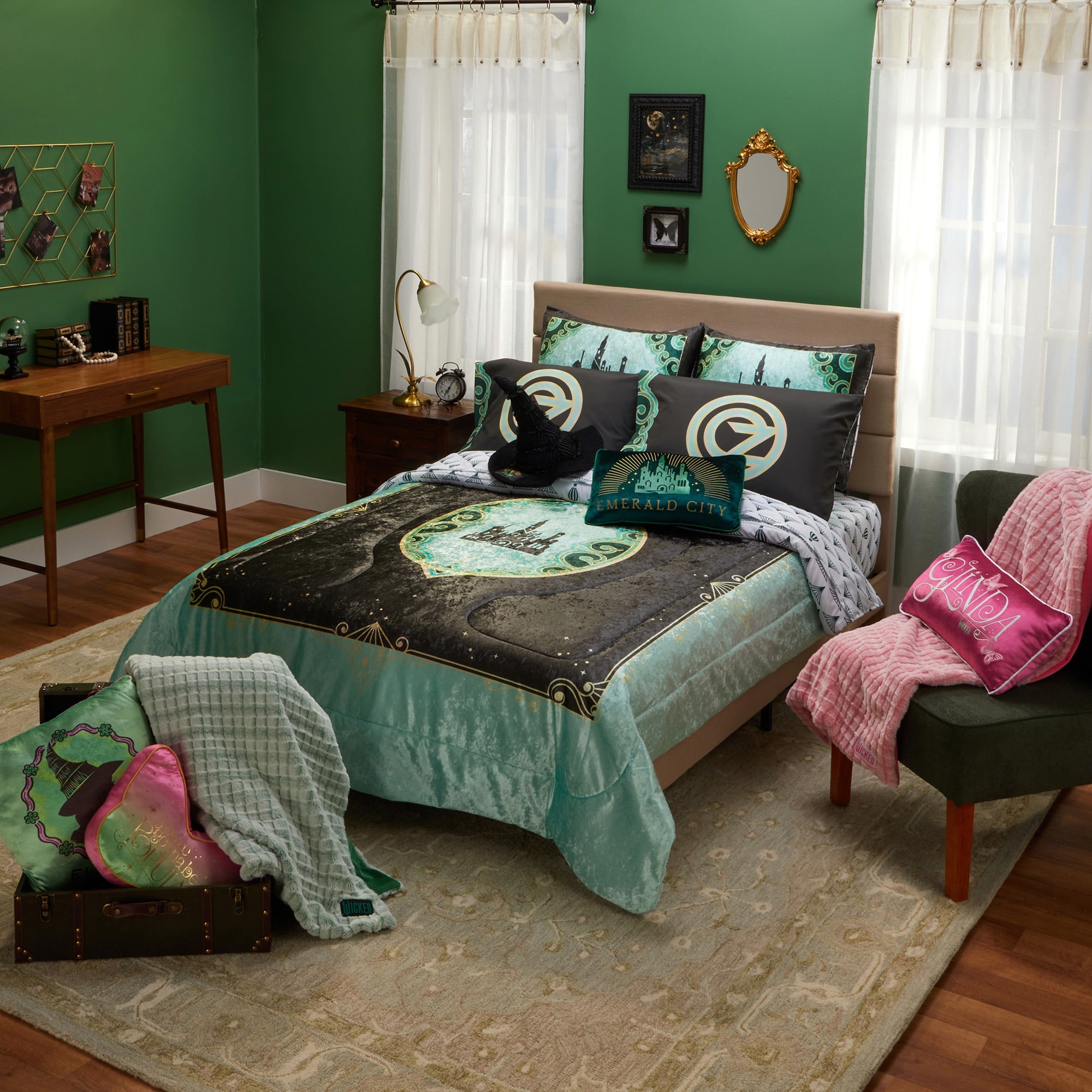 Wicked Velvet Full Bed in a Bag, Comforter Sheet Set Sham and Tote ...