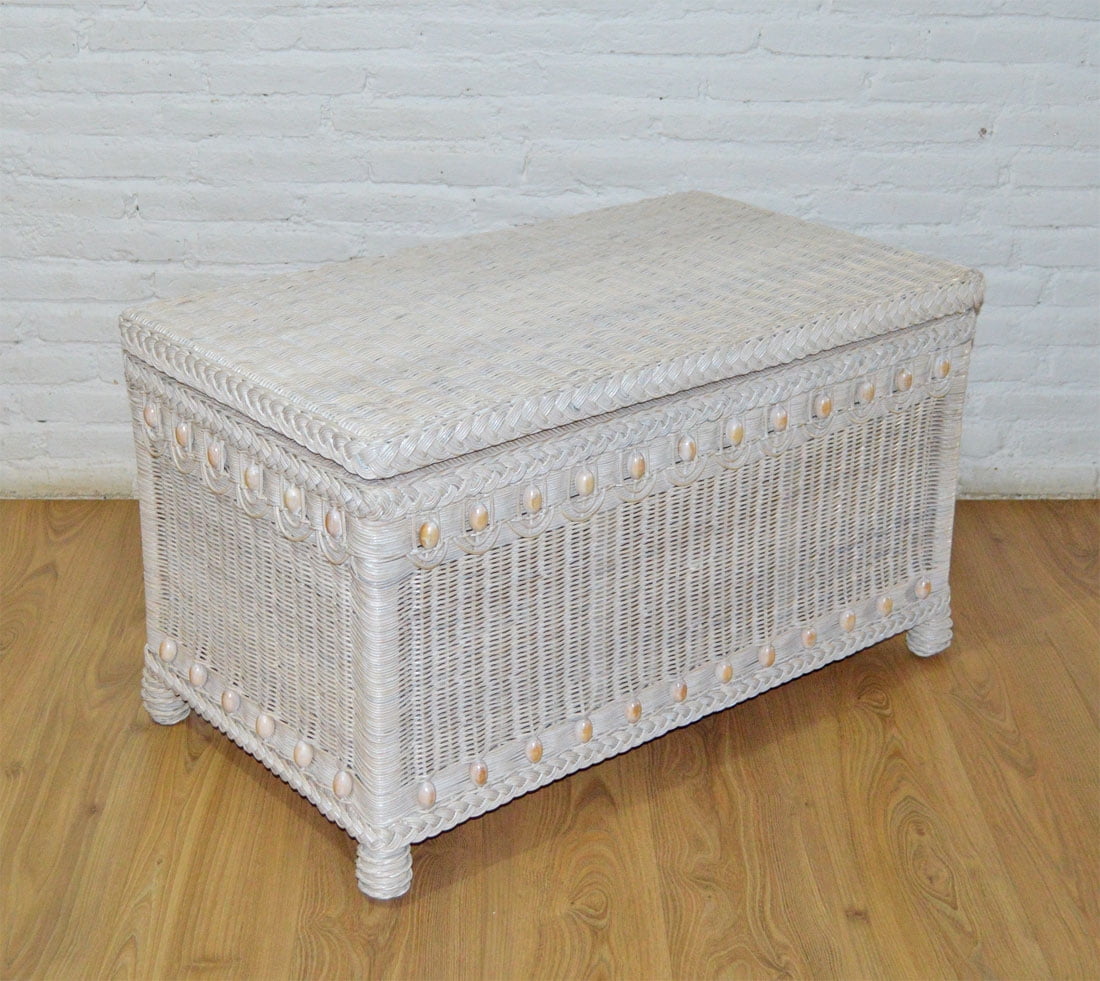 Wicker Trunk Victorian White Wash Woodlined - Walmart.com