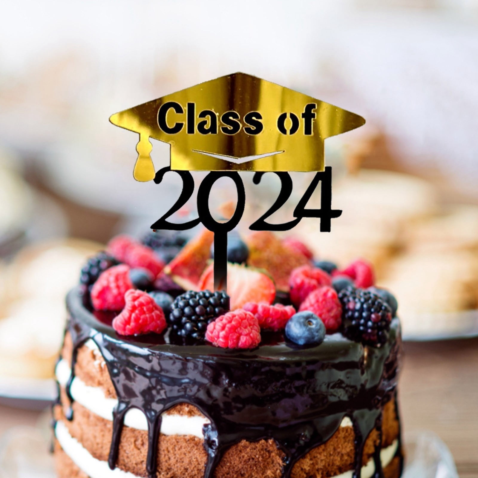 Vons Specialty Graduation Cakes