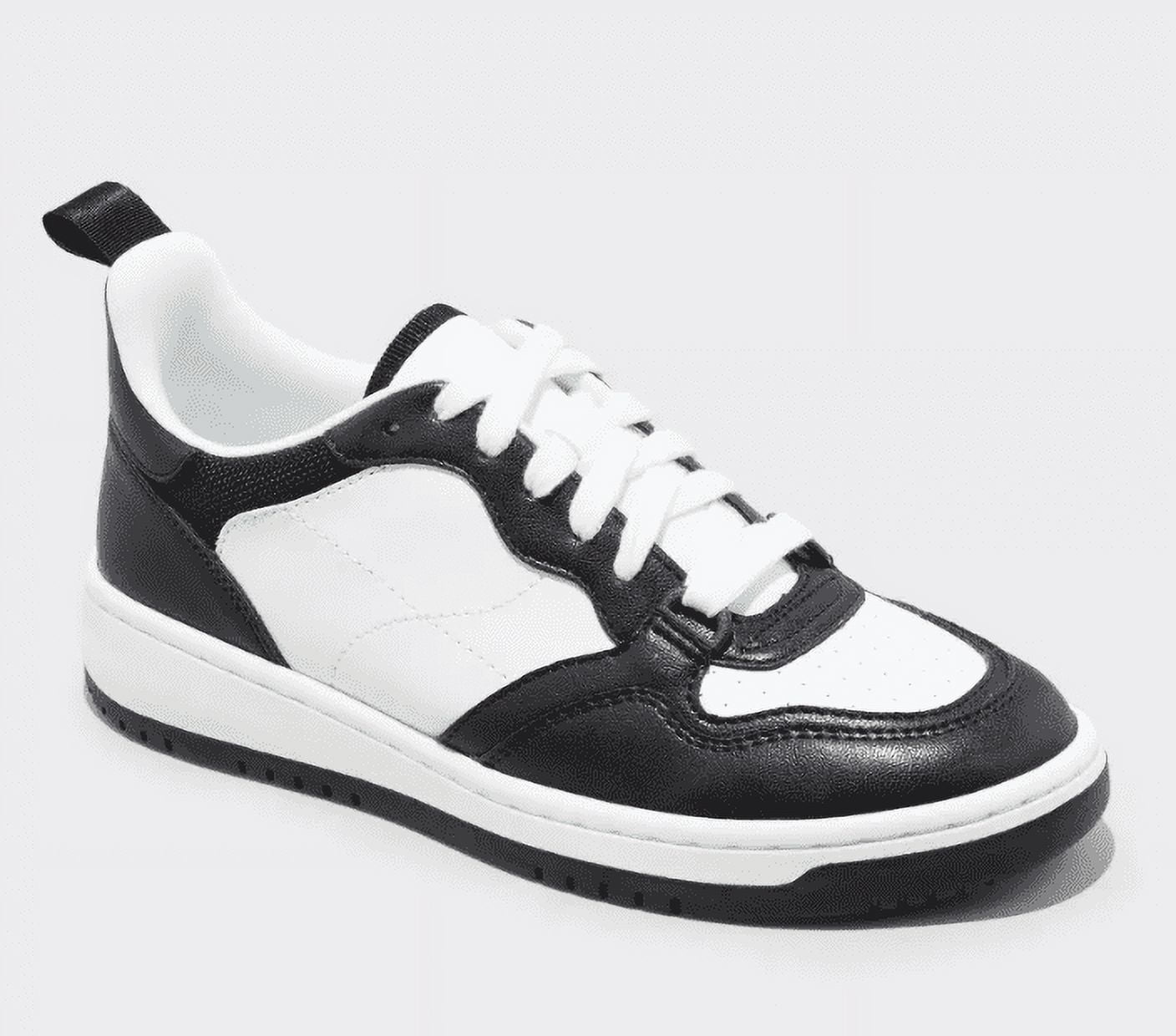 Wild Fable Women's Black Netty Fashion Sneakers with Memory Foam Insole 7 - Walmart.com