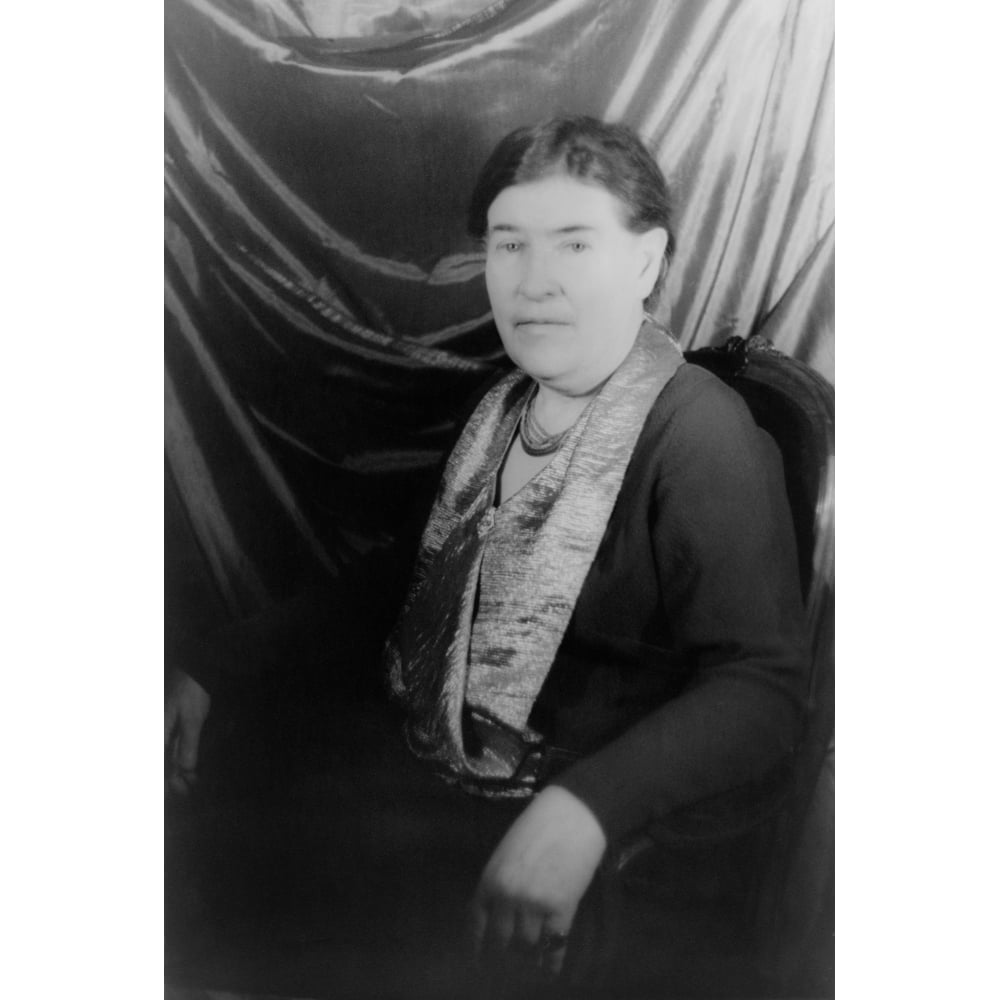 Willa Cather. She Achieved Recognition For Her Novels Of Frontier Life ...