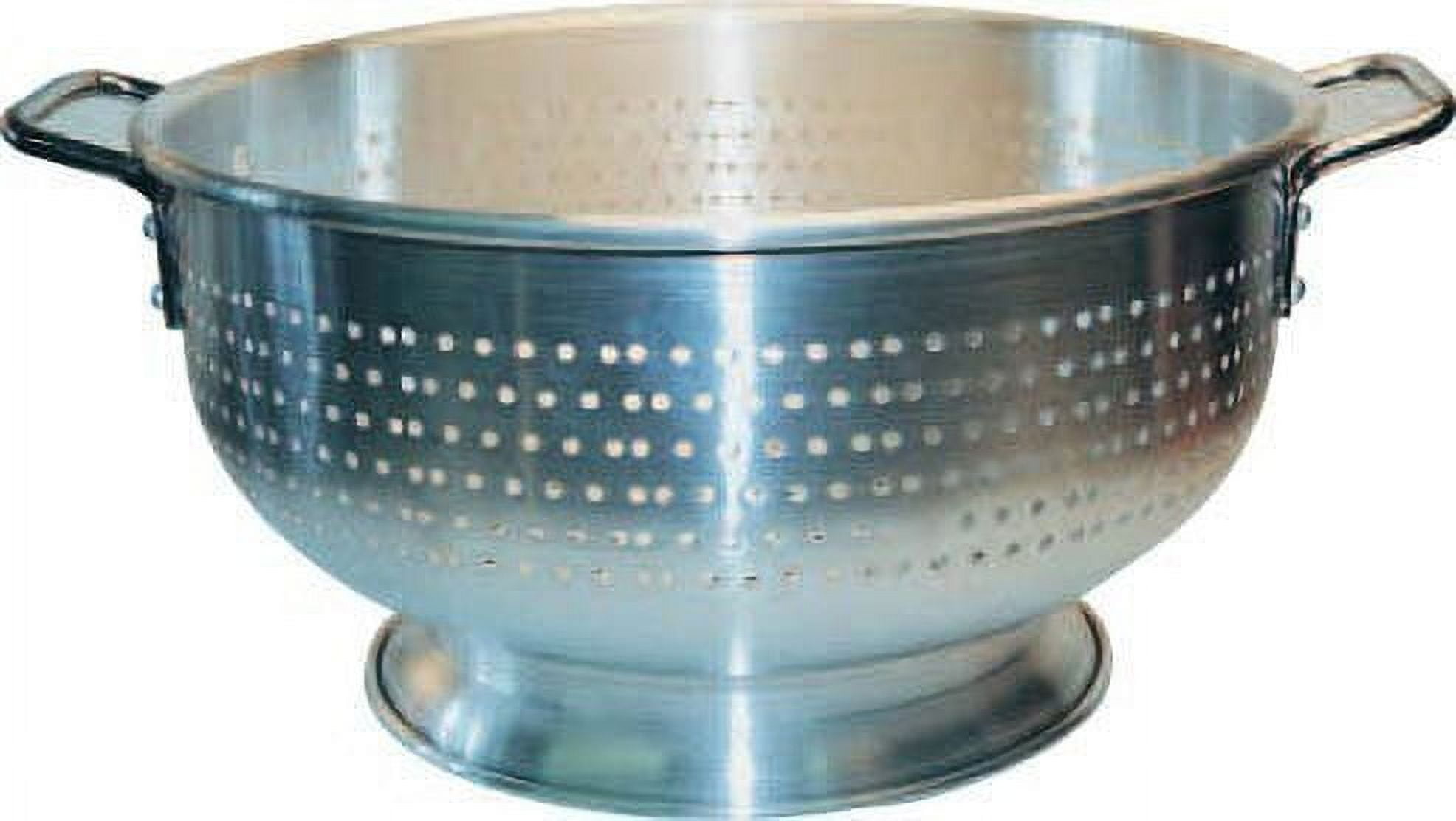 Winco Professional Kitchen Aluminum Colander with Base, 16.5" Diameter ...