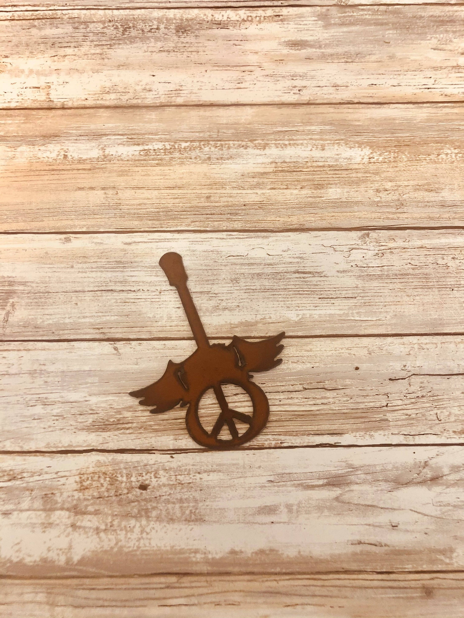 Winged Guitar with Peace Symbol Magnet - Walmart.com