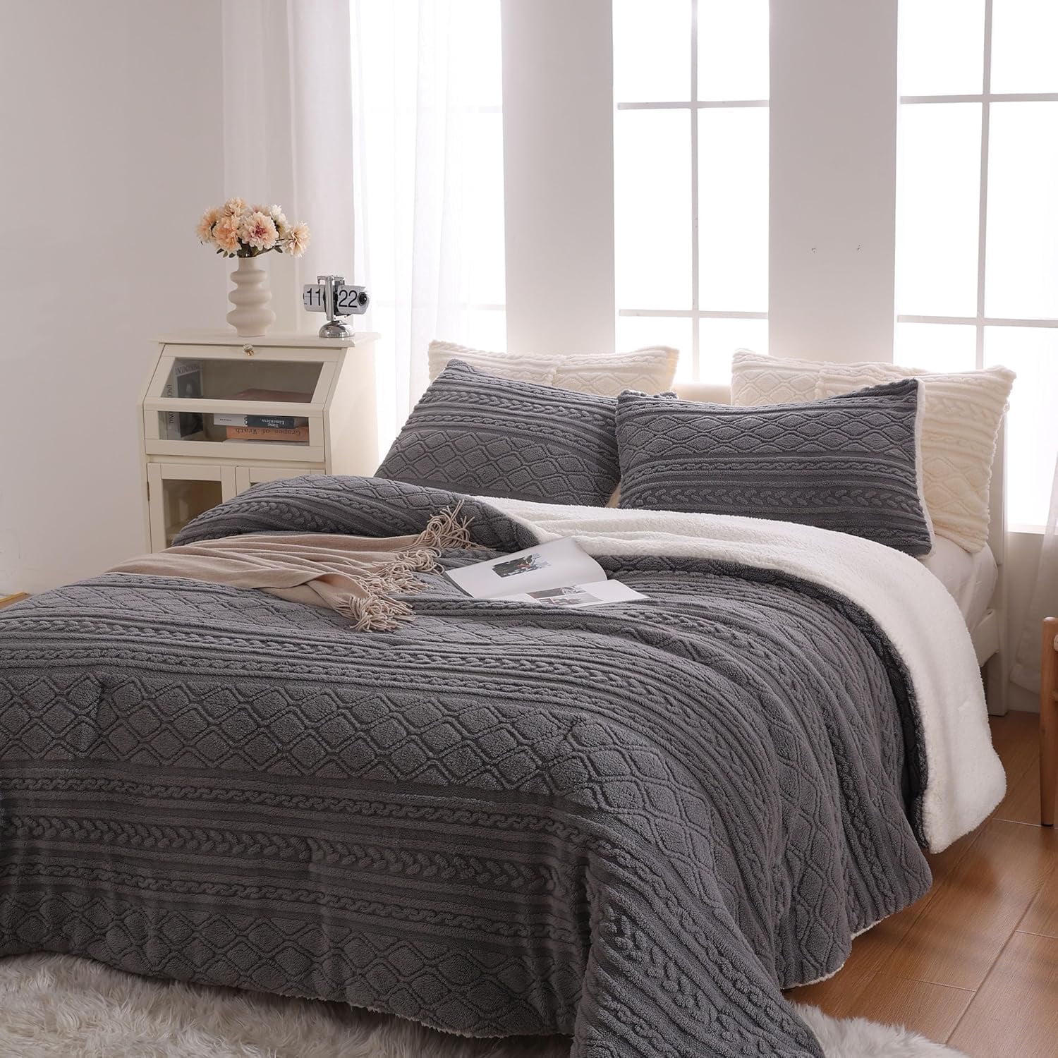 Winter Thick Sherpa King Down Comforter, Warm Boho Tufted Bedding ...