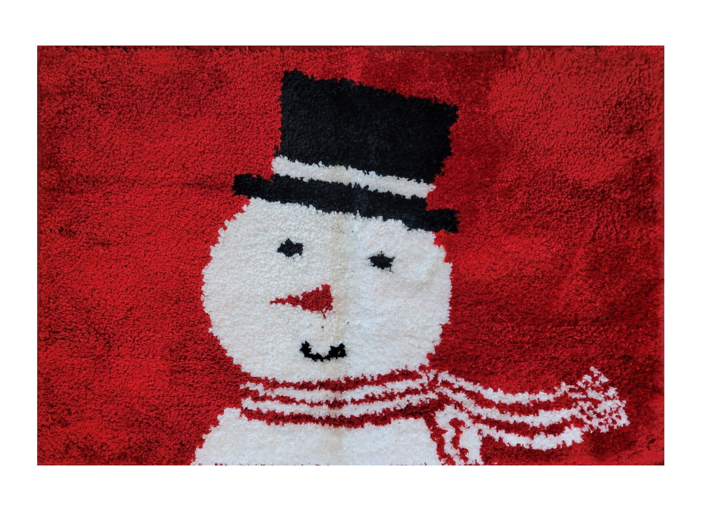 Winter Wonder Lane Bathroom Rug, Plush Red and White Snowman, 20 x 30 ...