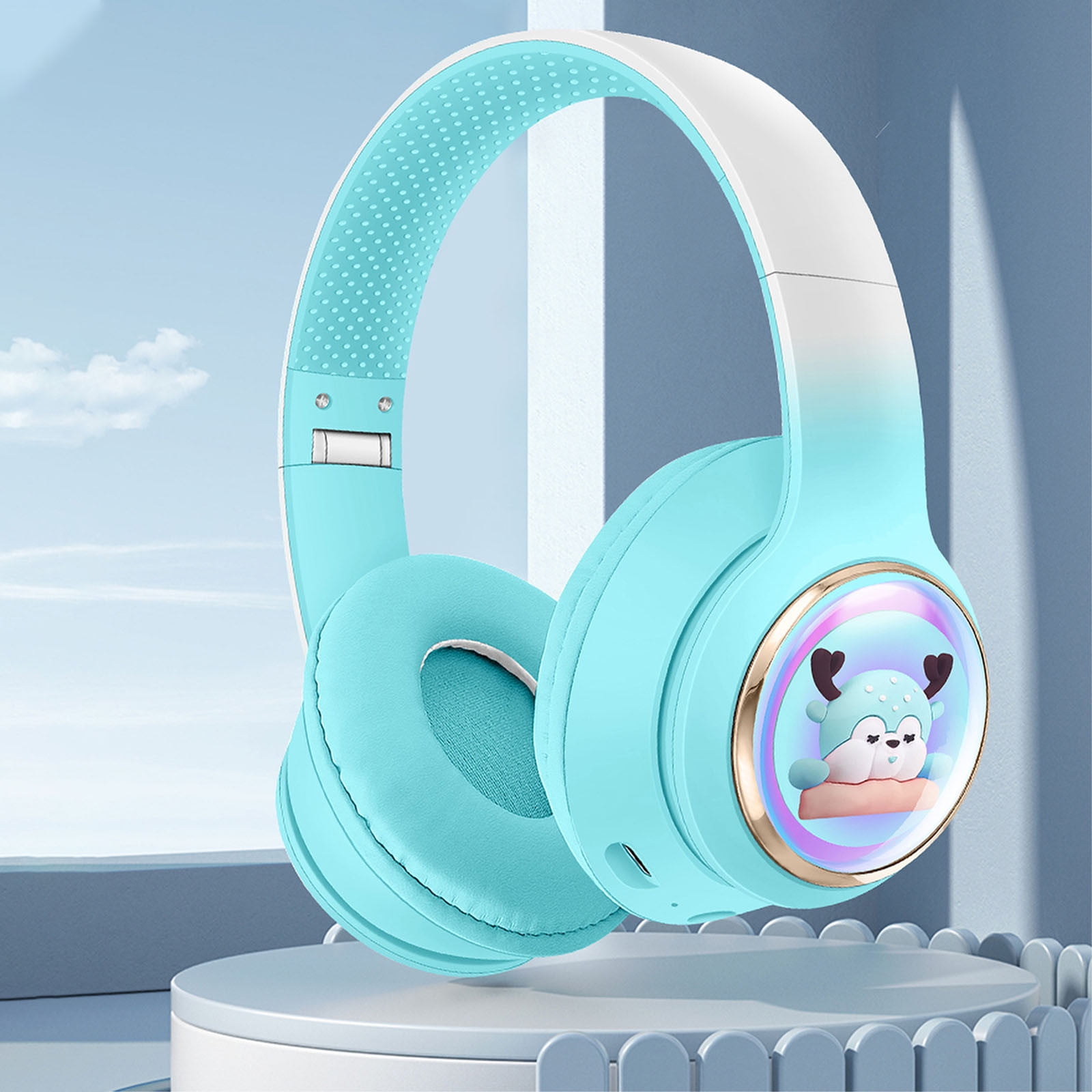 Wireless Bluetooth Earphones With Retractable Headphone And Sports Game ...