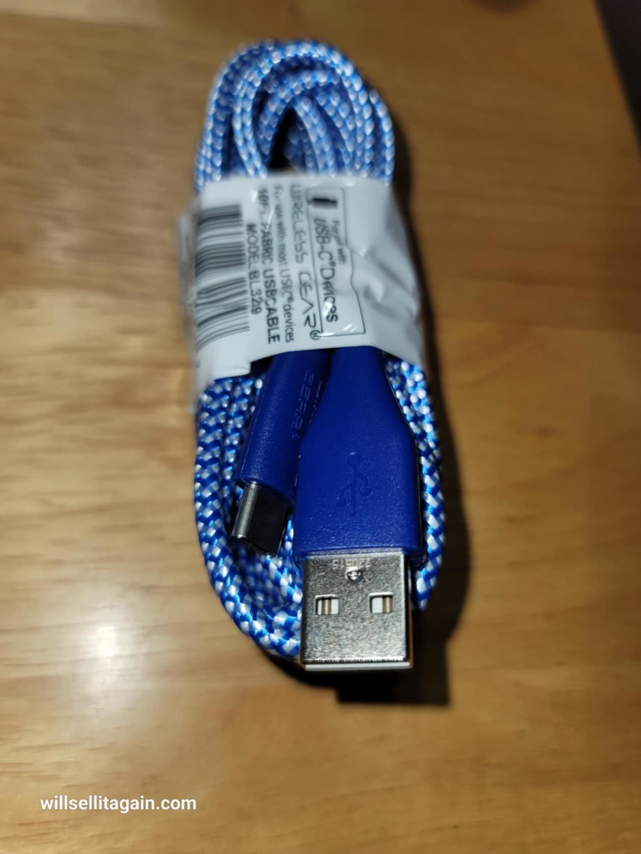Wireless Gear 10 Ft USB to USB-C Braided Fabric Charging Cable (Blue ...
