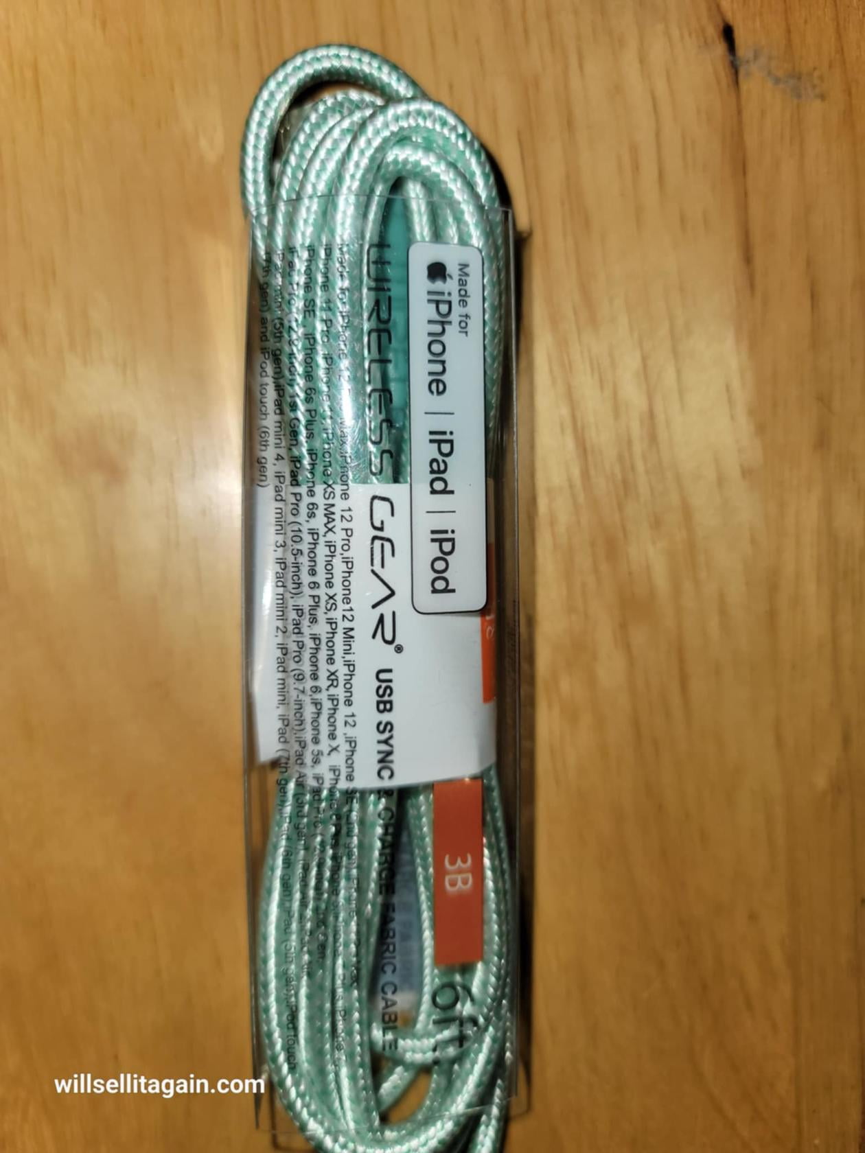Wireless Gear USB Sync & Charge Fabric iPhone Charger 6ft (Green ...