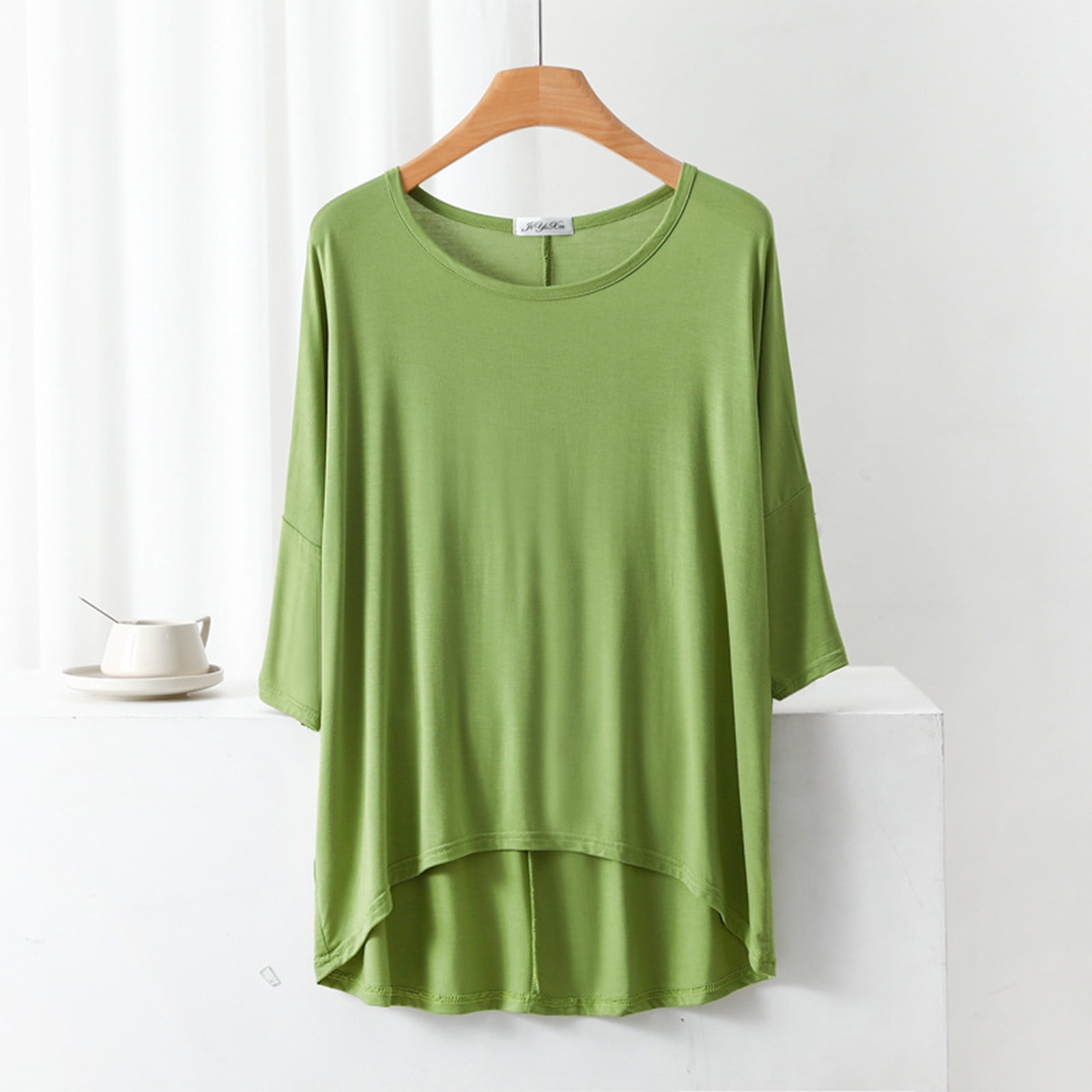 Wiyuqeen Womens Basic Built-in Bra T-shirts Padded Yoga Tops Drop ...