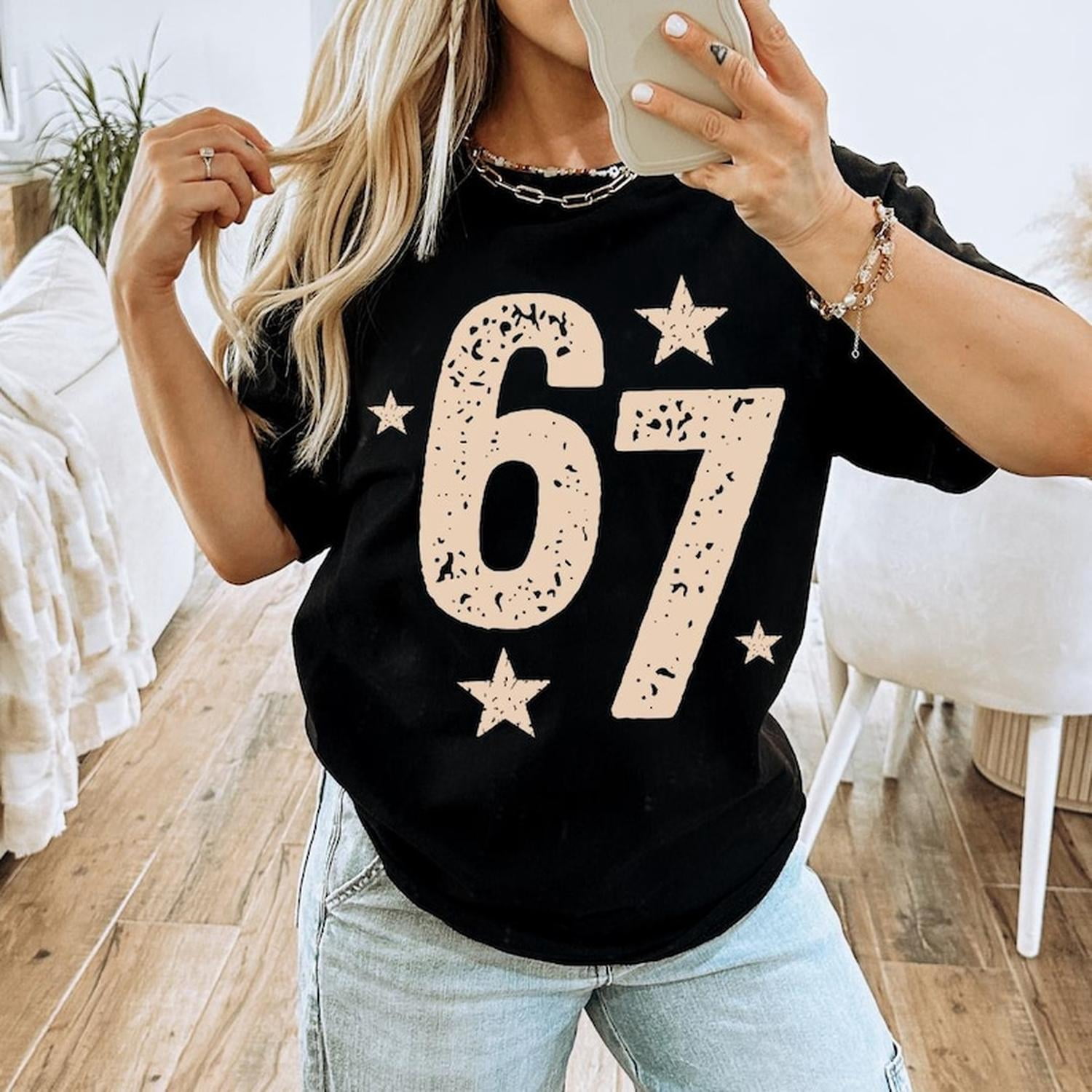 WoM1en's DiS1tressed 67 S1Hirt - Walmart.com