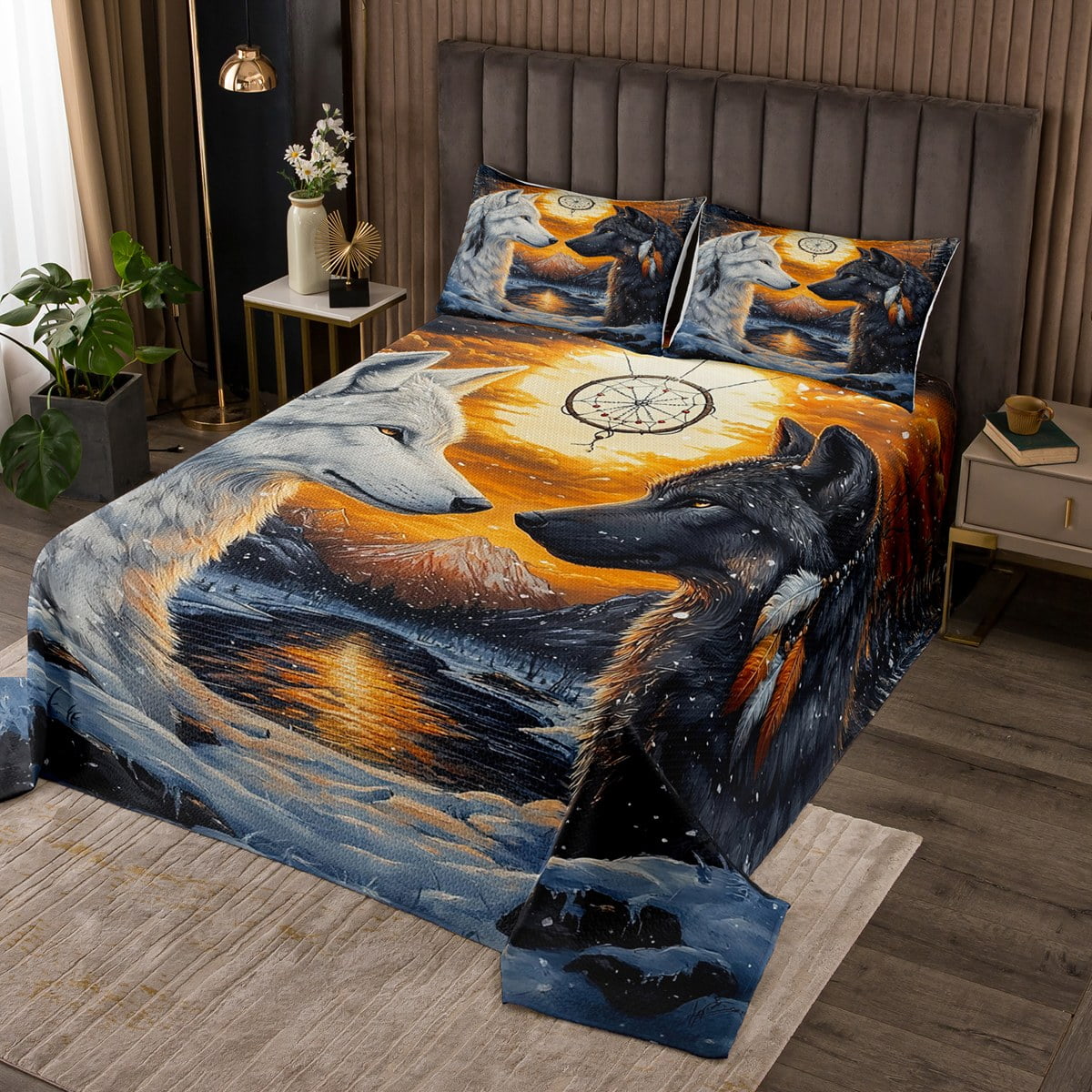 Wolf Bedspread King Size,Black White Wolves Tribal Feather Dreamcatcher ...