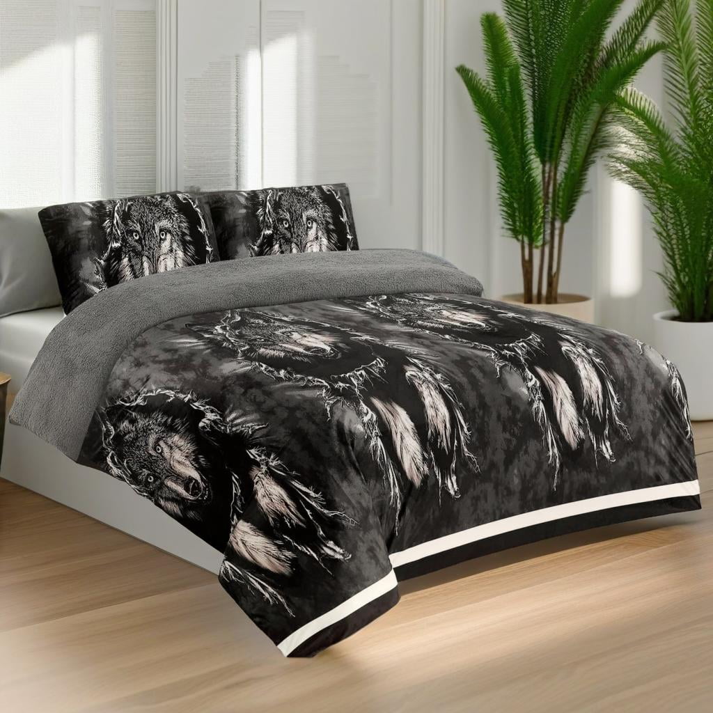 Wolf-Themed Cal King Comforter Set - 3-Piece Soft Polyester Reversible ...