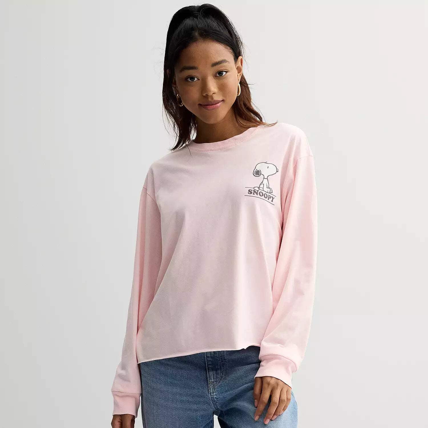 Women Juniors' Peanuts Snoopy Long Sleeve Skimmer Graphic Tee - Walmart.com