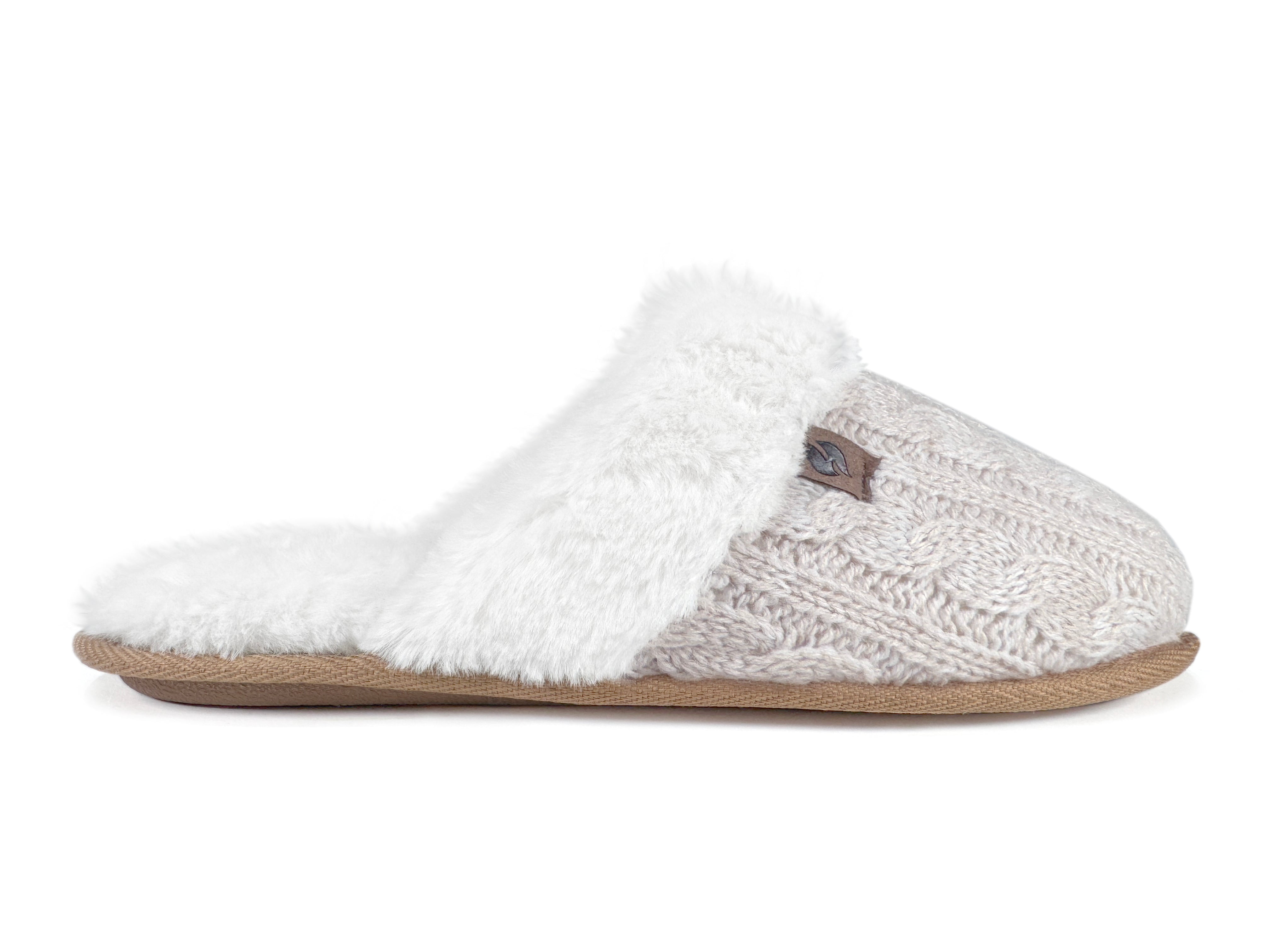 Women's Aria Cable Knit Faux Fur lined Scuff Slippers - Walmart.com
