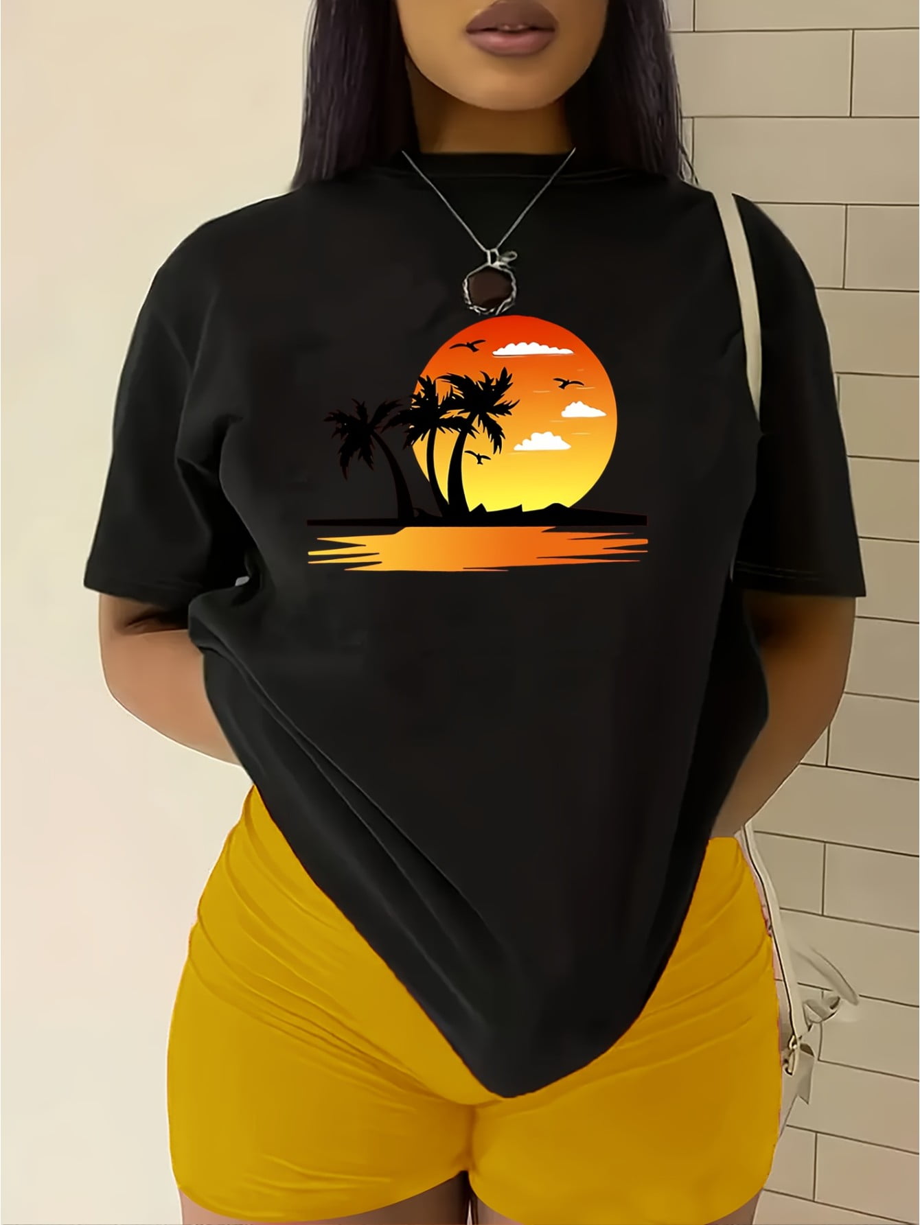 Women's Casual Sunset Palm Tree Graphic Tee - Short Sleeve, Round Neck ...