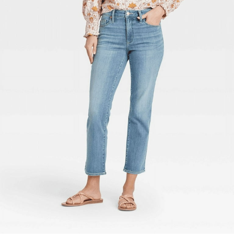 Universal thread jeans store