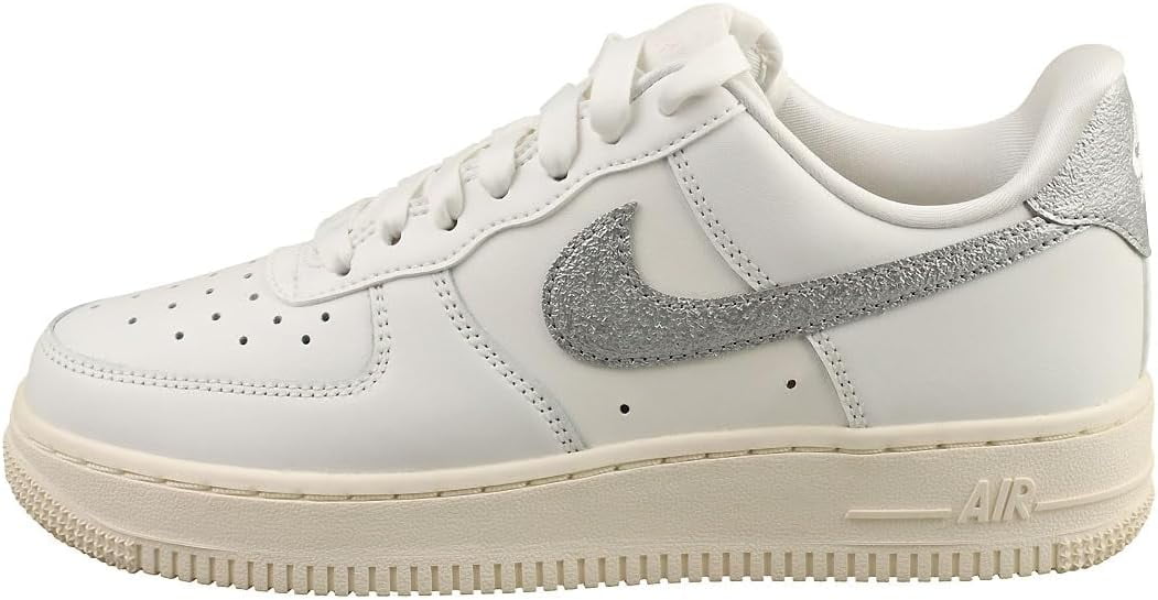 Women's Nike Air Force 1 '07 ESS TRND Smmt Wht/Metllic Slvr (DQ7569 100 ...