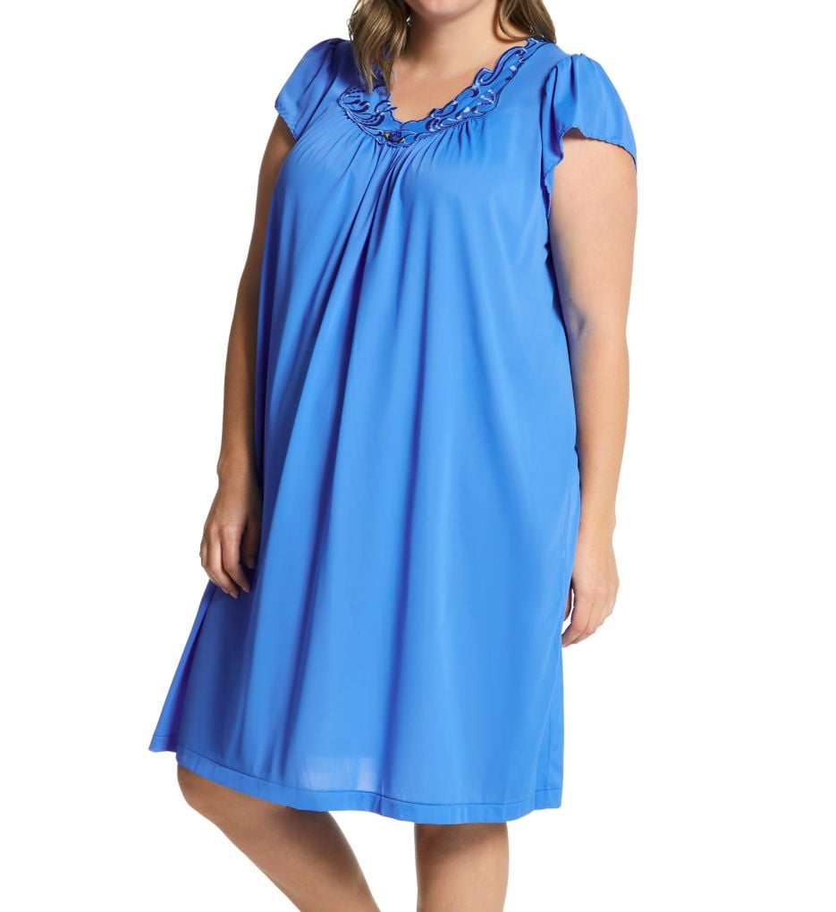Shadowline Plus Size Women's Rosebud Cap Sleeve Short Nightgown ...