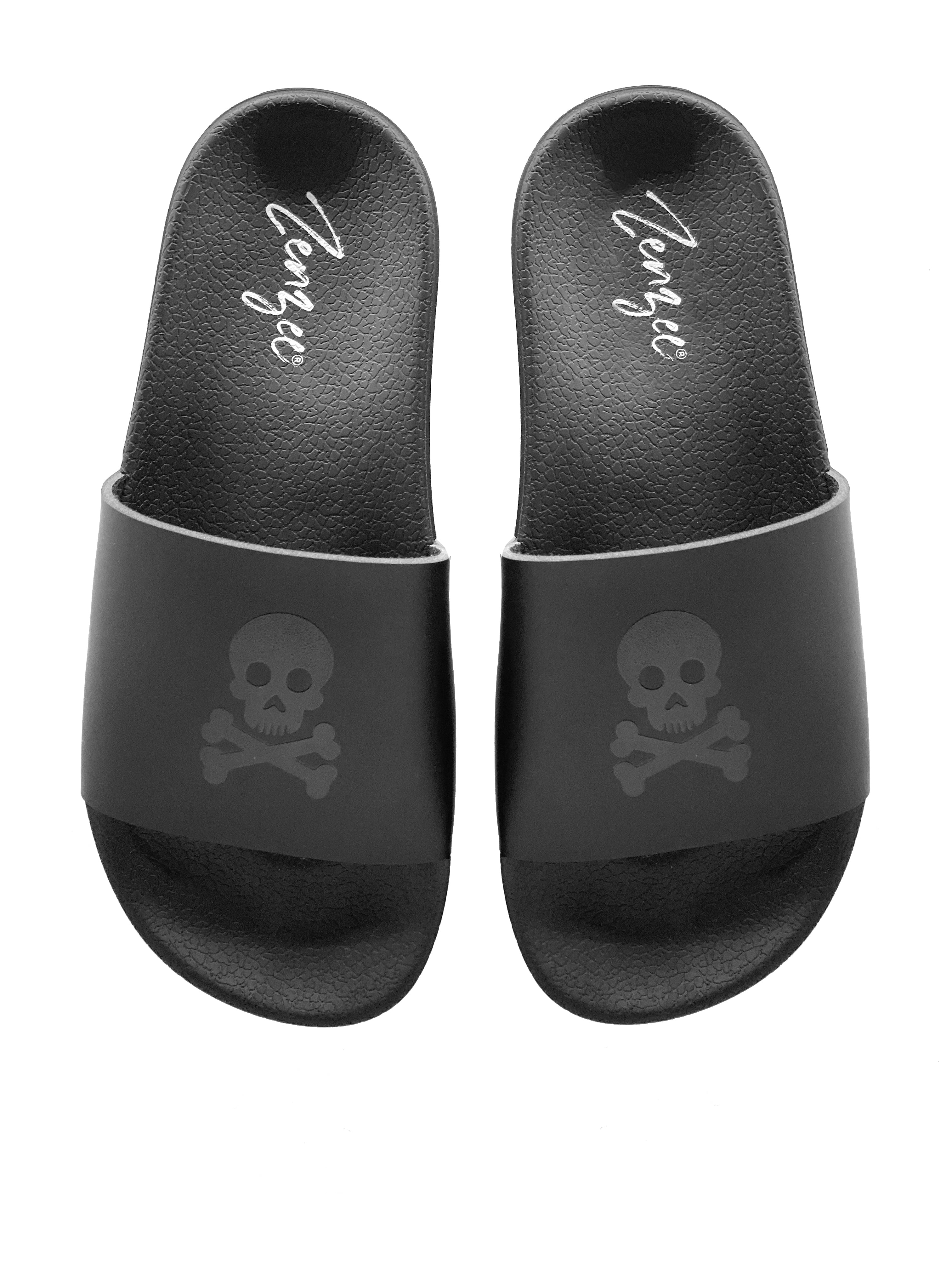 Women's Skull & Crossbones Pool Slide Sandals - Walmart.com