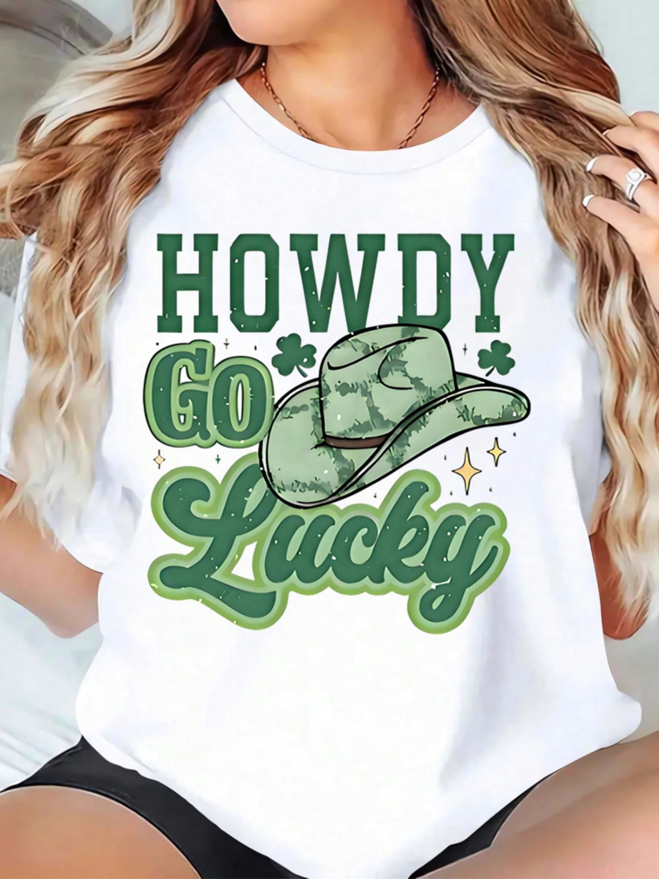 Women's St. Patrick's Day Western Graphic T-Shirt Howdy Go Lucky Green ...