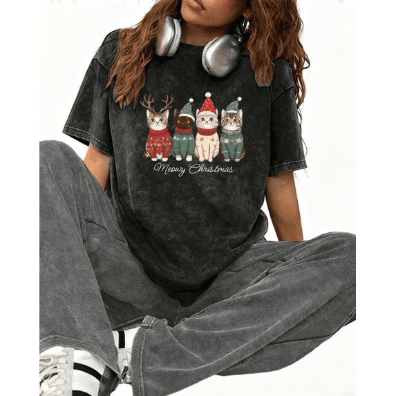 Women's Washed Meowy Christmas Cat Graphic T Shirt Plus Size Festive ...