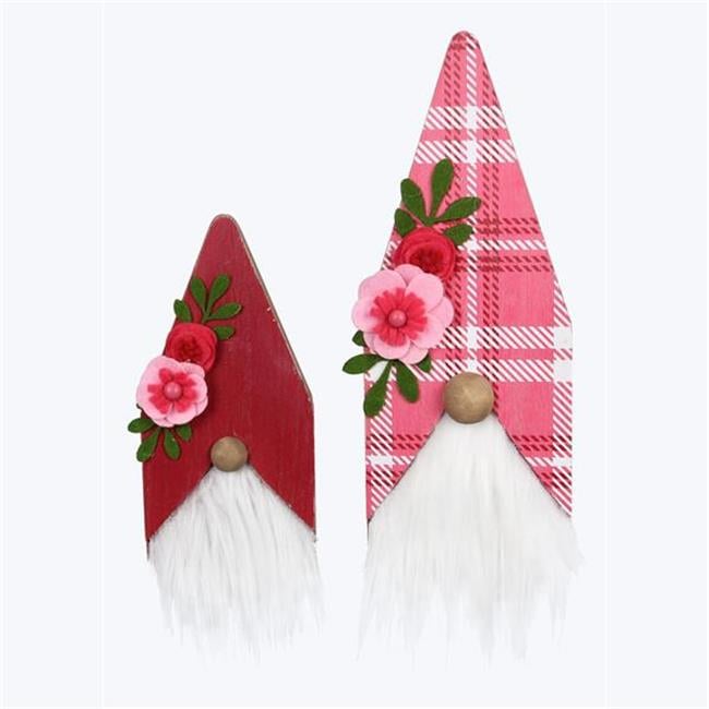 Wood Gnome Tabletop Decor with Felt Flowers Set - 2 Piece - Walmart.com