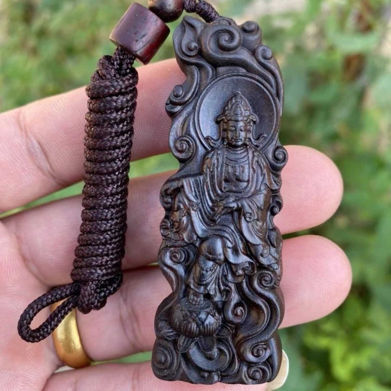 Wood Guanyin Pendant Hand Carved Buddhist Statue Handheld Ornament ...