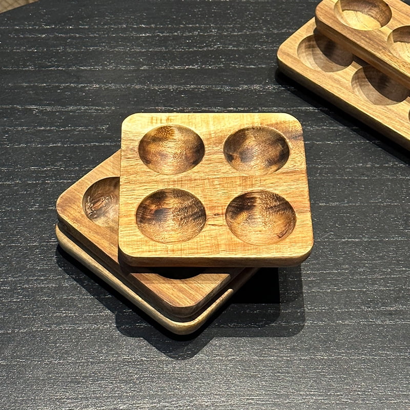 Wooden Egg Tray 4 Eggs Holder Chicken Eggs Display Tray Suqare Egg ...