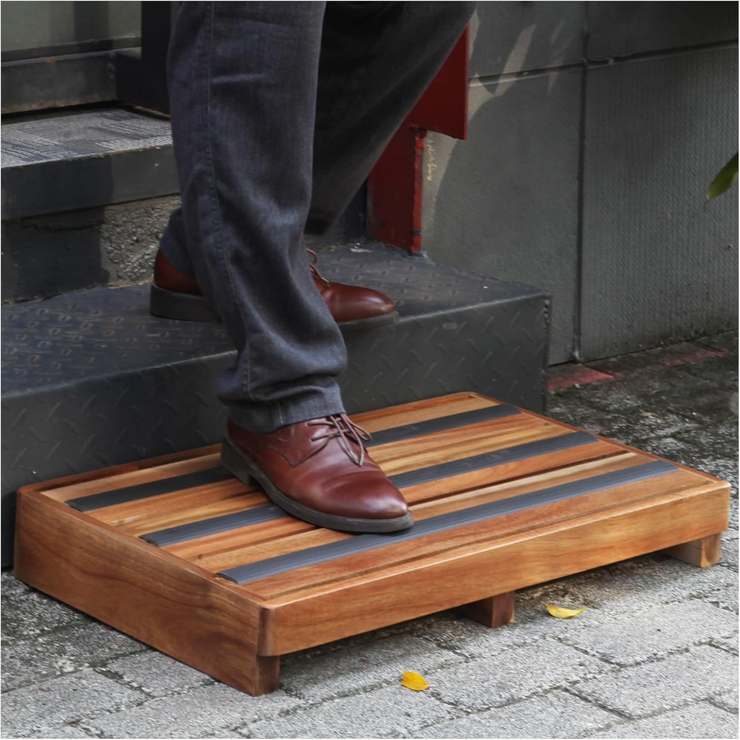 Wooden Step Stool with Non-Slip Surface, 3.5” High Half One Step Stools ...