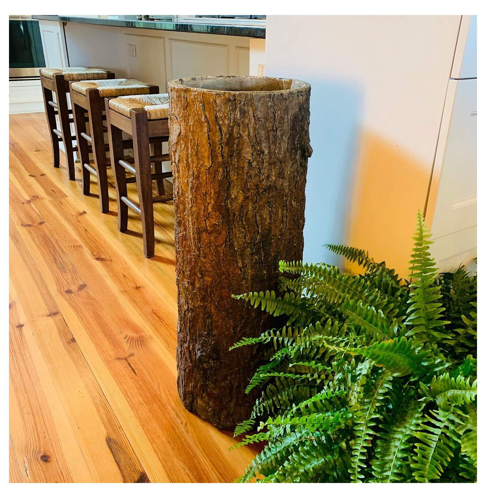 🌳 Woodland Country Rustic Tree Stump Garbage Bin. Realistic Log Trash ...