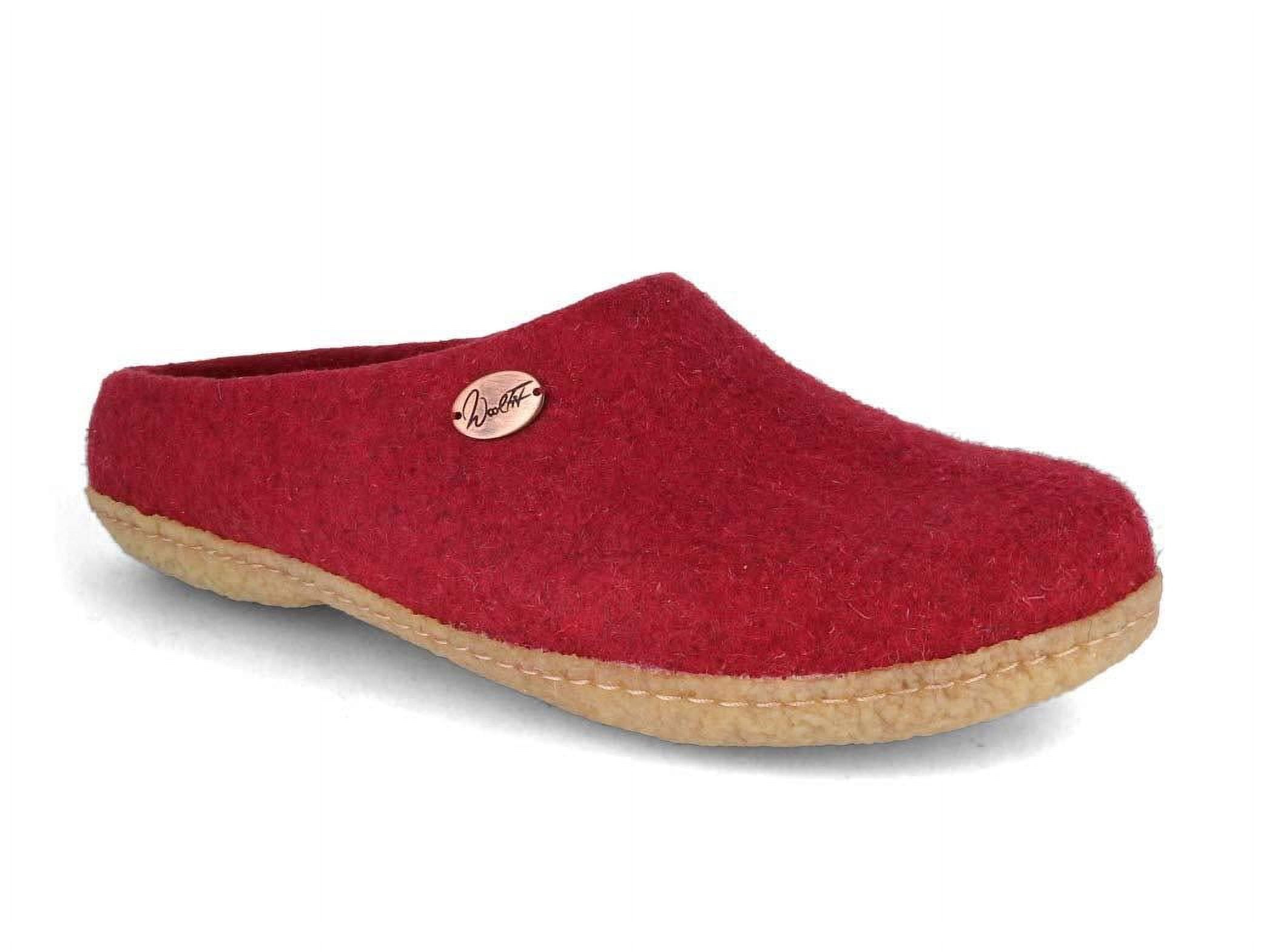WoolFit® 'Classic' handfelted Slippers with Rubber Sole, dark red ...