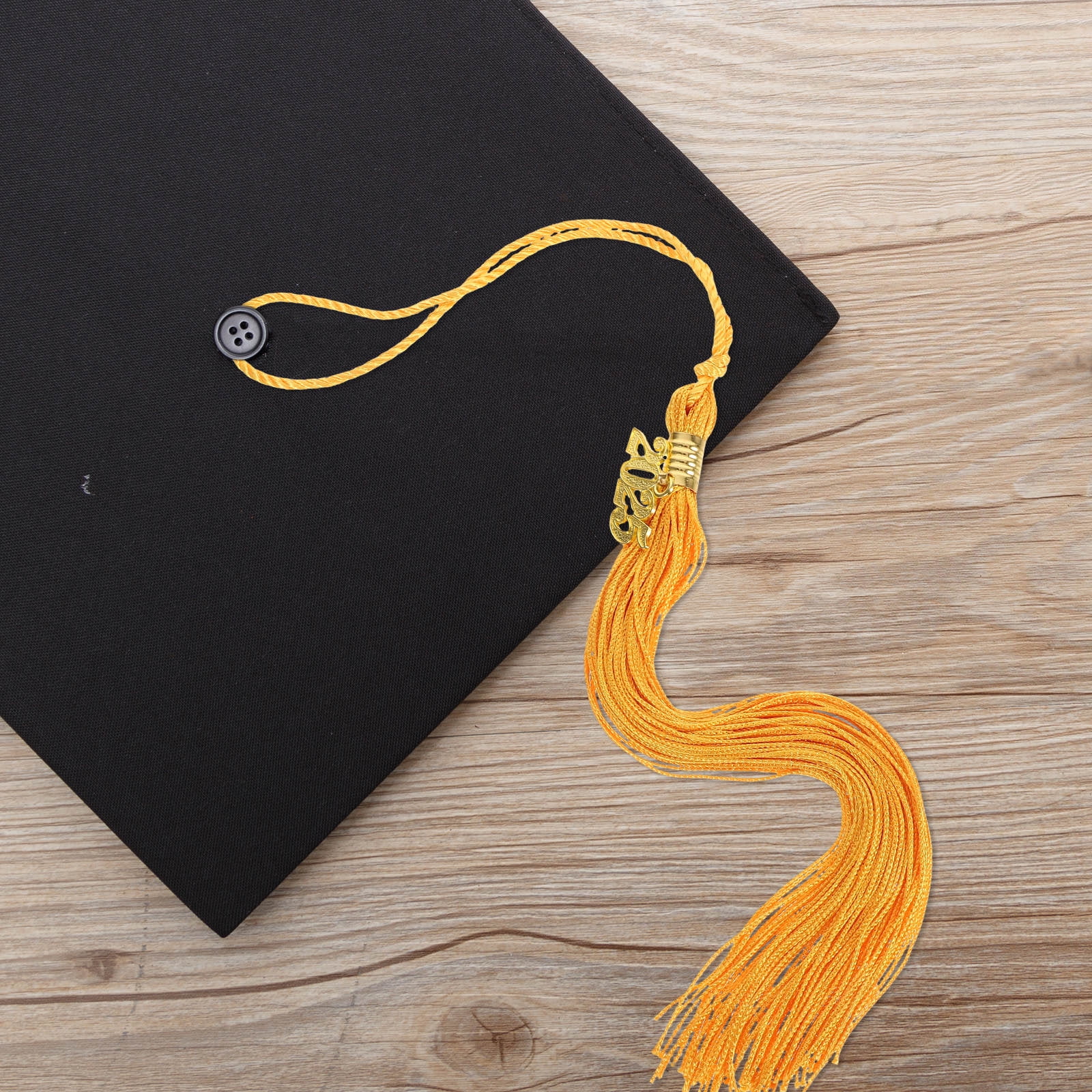 Worgeous 6pcs Graduation Hat Tassel Set Graduation Accessories ...
